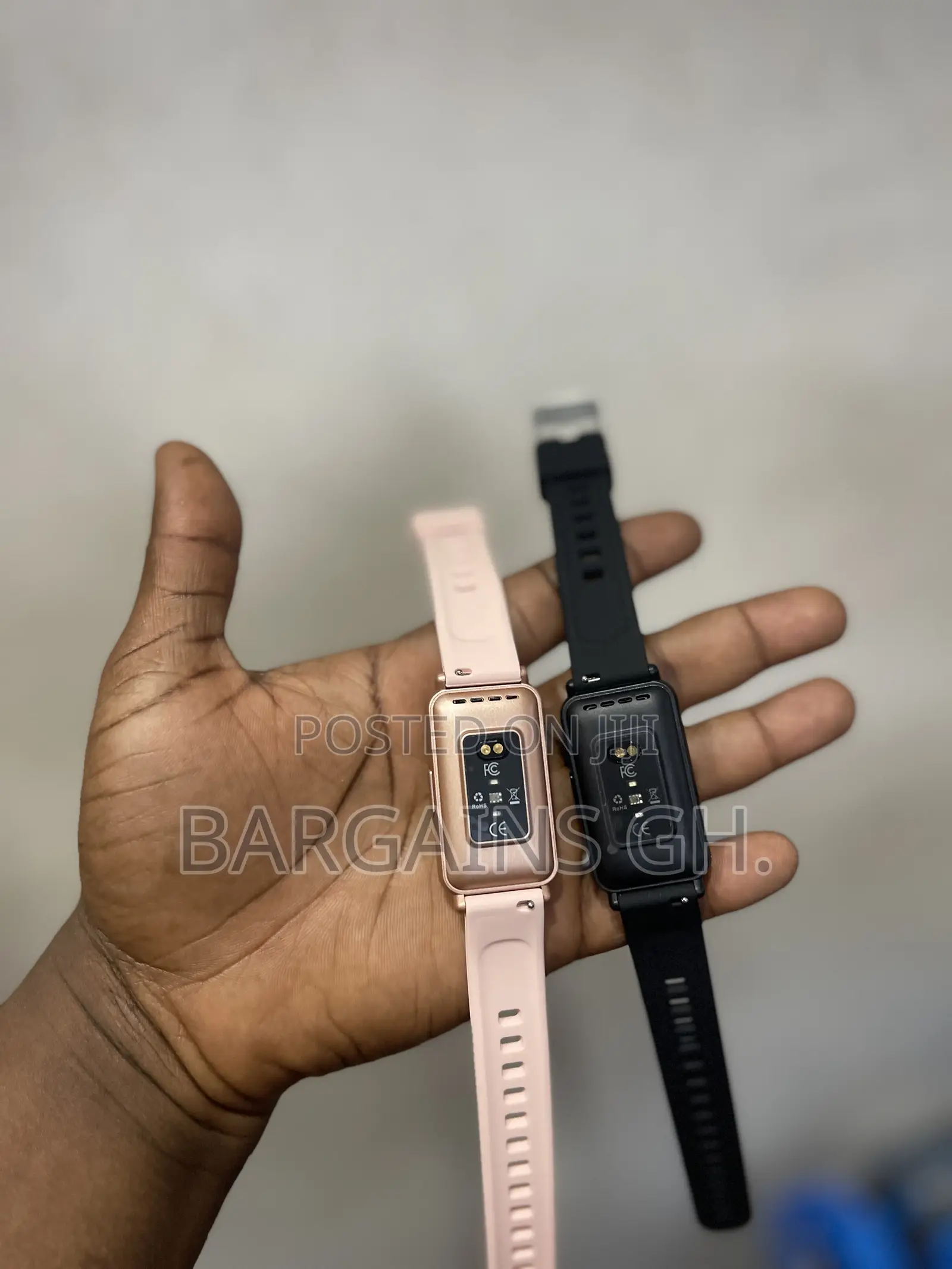 Fitpro M4 Smart Health Bracelet (Fitness Tracker) in Circle - Smart ...