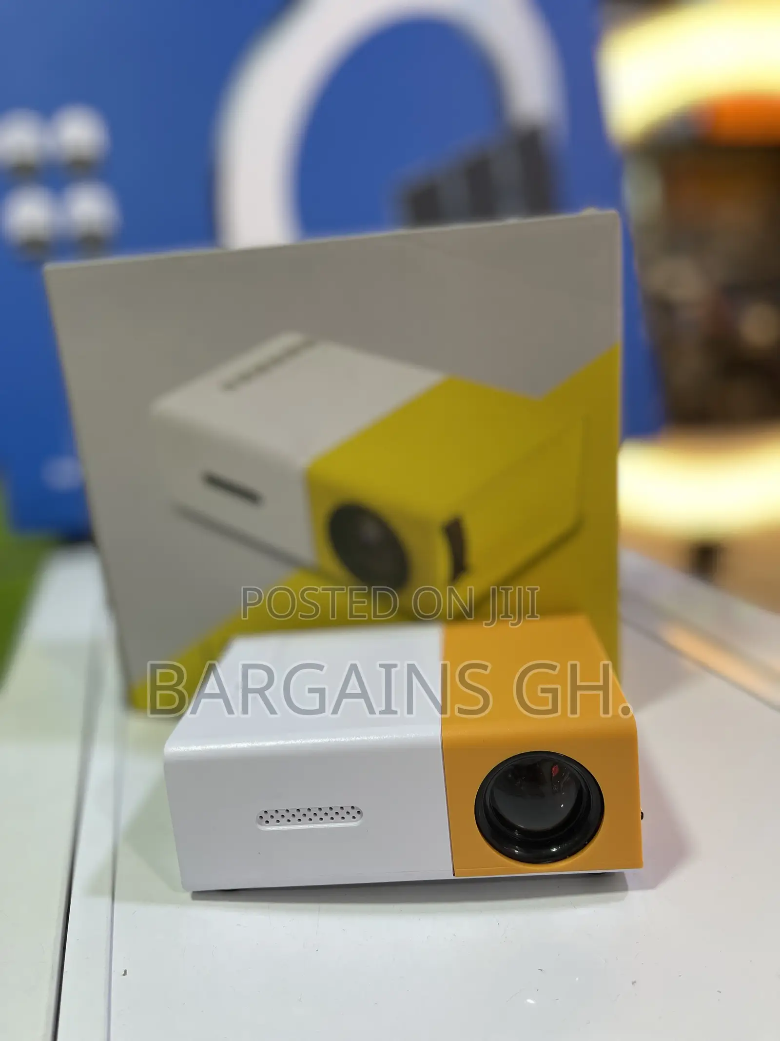 Smart Mini Led Projector in Circle - TV & DVD Equipment, Bargains Gh ...