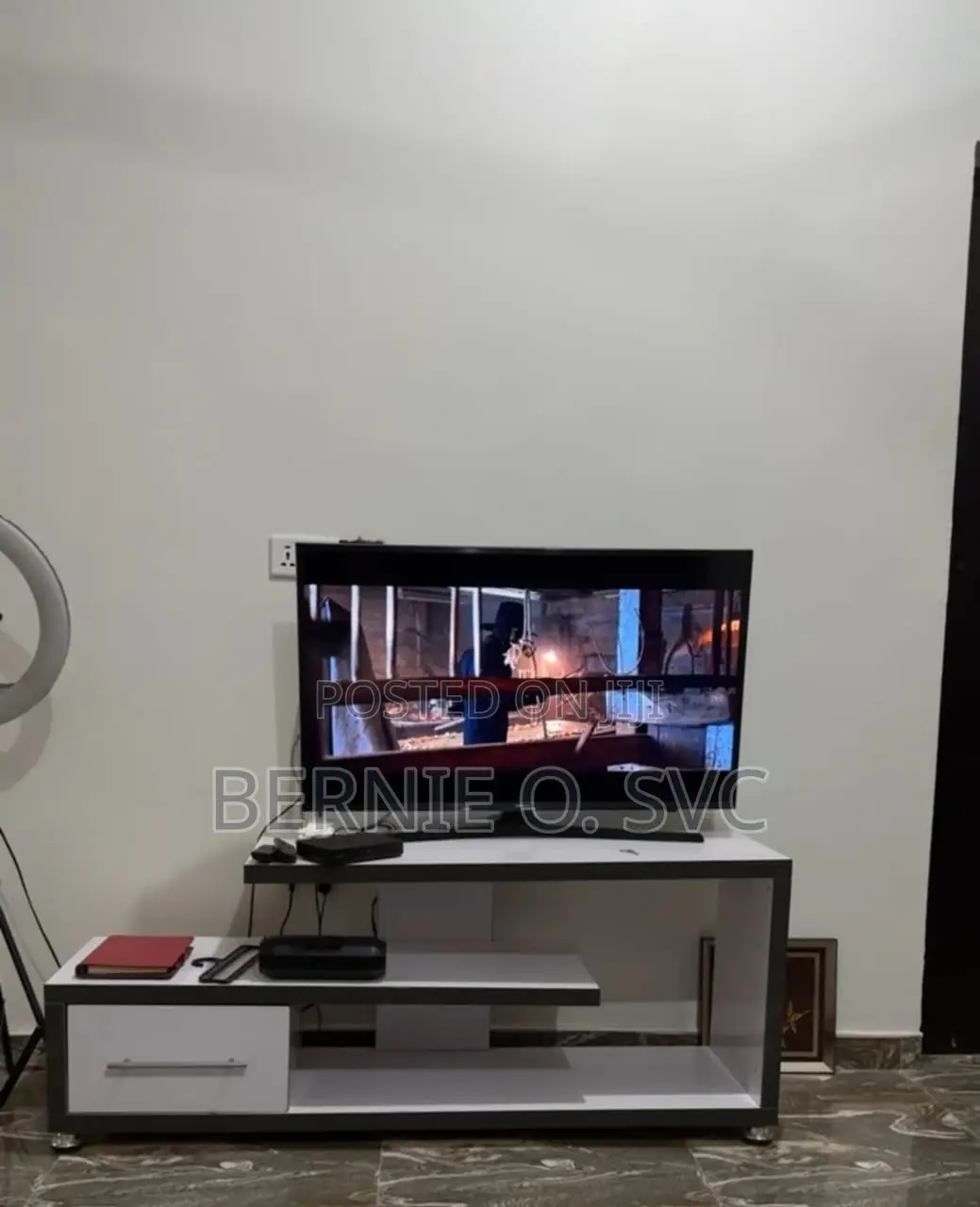 Elegant Custom-Made Tv Console Stand (White + Dark Grey) in Dome ...