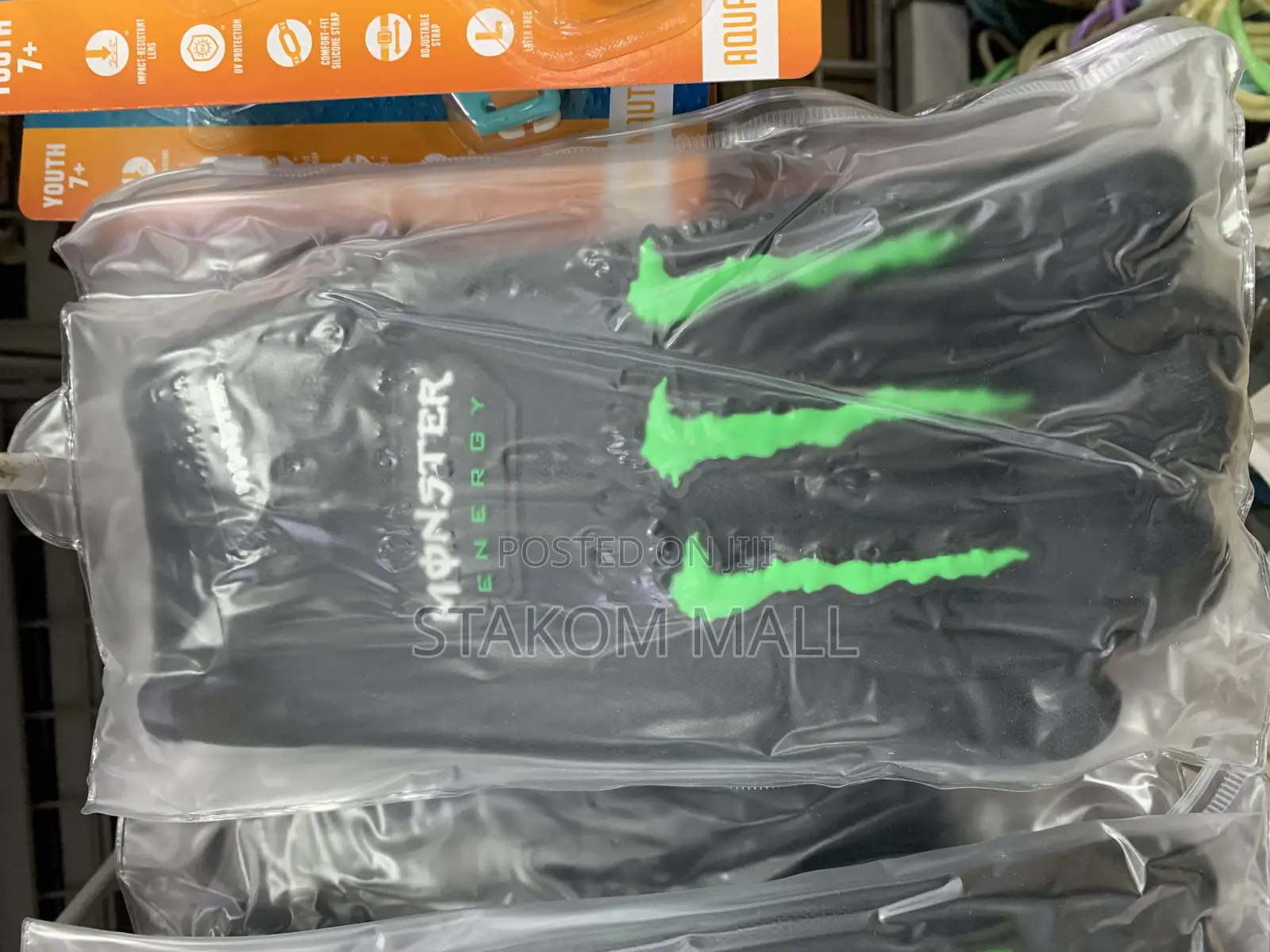 Gym Gloves in Accra Metropolitan - Sports Equipment, Manuel Anim | Jiji ...