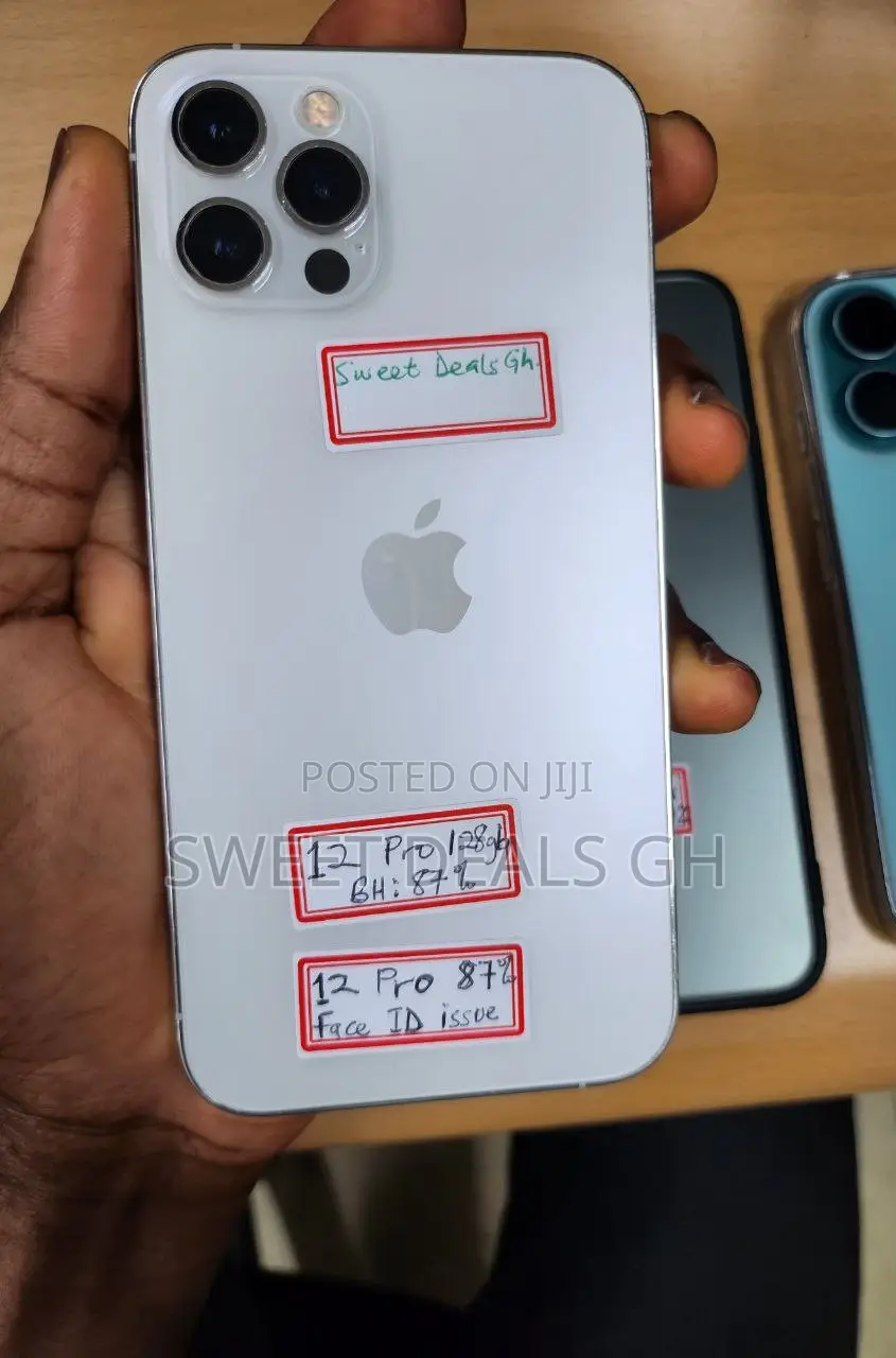 Apple iPhone 12 Pro 128 GB White in Circle - Mobile Phones, Sweet Deals Gh | Jiji.com.gh