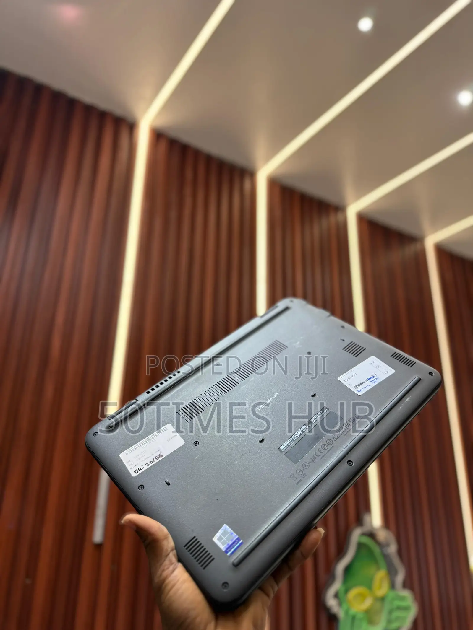 Laptop Dell Latitude 3310 8GB Intel Core I5 SSD 256GB in Circle ...