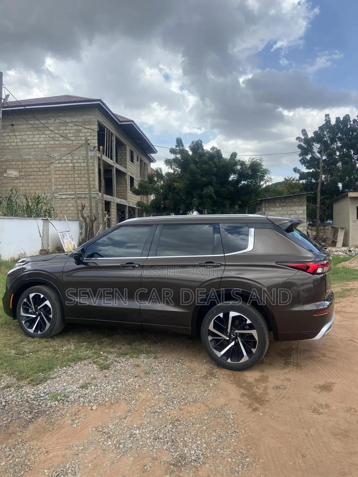 Mitsubishi Outlander SEL 2022 Brown in Madina - Cars, Ambrose Twumasi | Jiji.com.gh