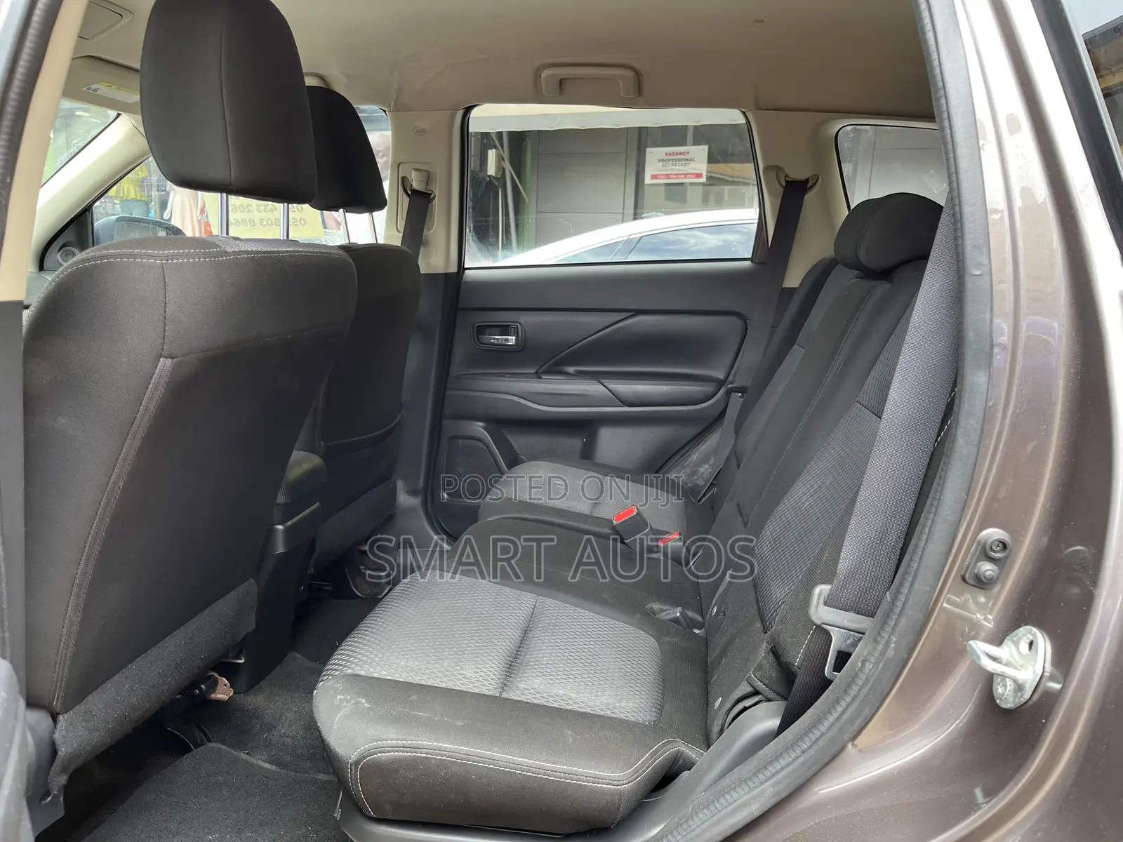 Mitsubishi Outlander ES FWD 2016 Gray in Spintex - Cars, Smart Autos ...