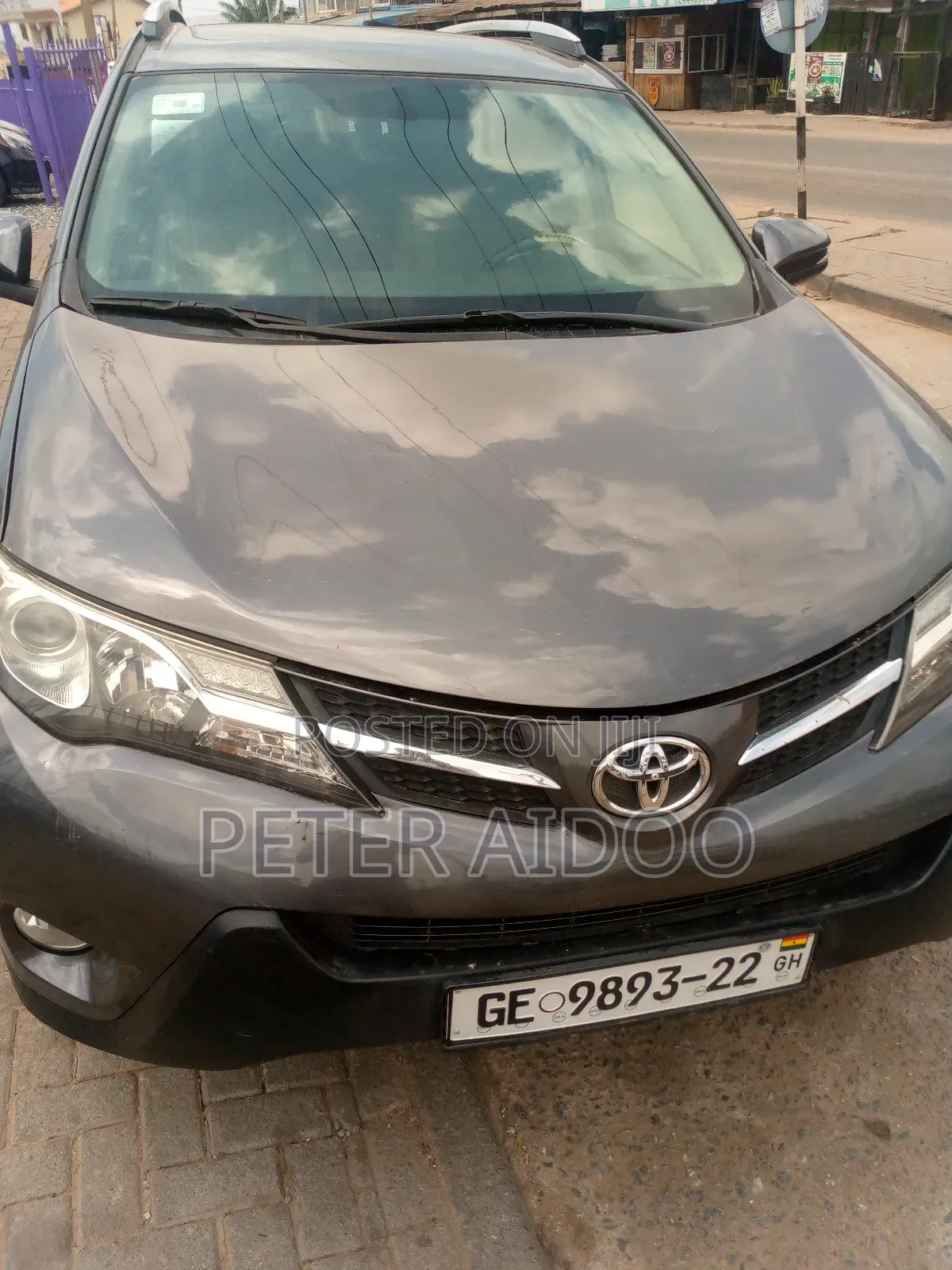 Toyota RAV4 2015 Gray in Lapaz - Cars, Peter Aidoo | Jiji.com.gh