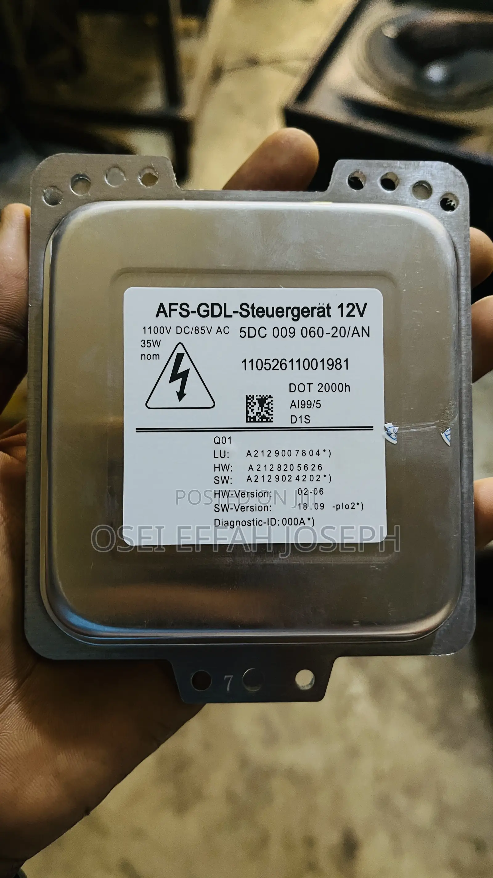 Porsche Headlights Charger in Abossey Okai - Vehicle Parts ...