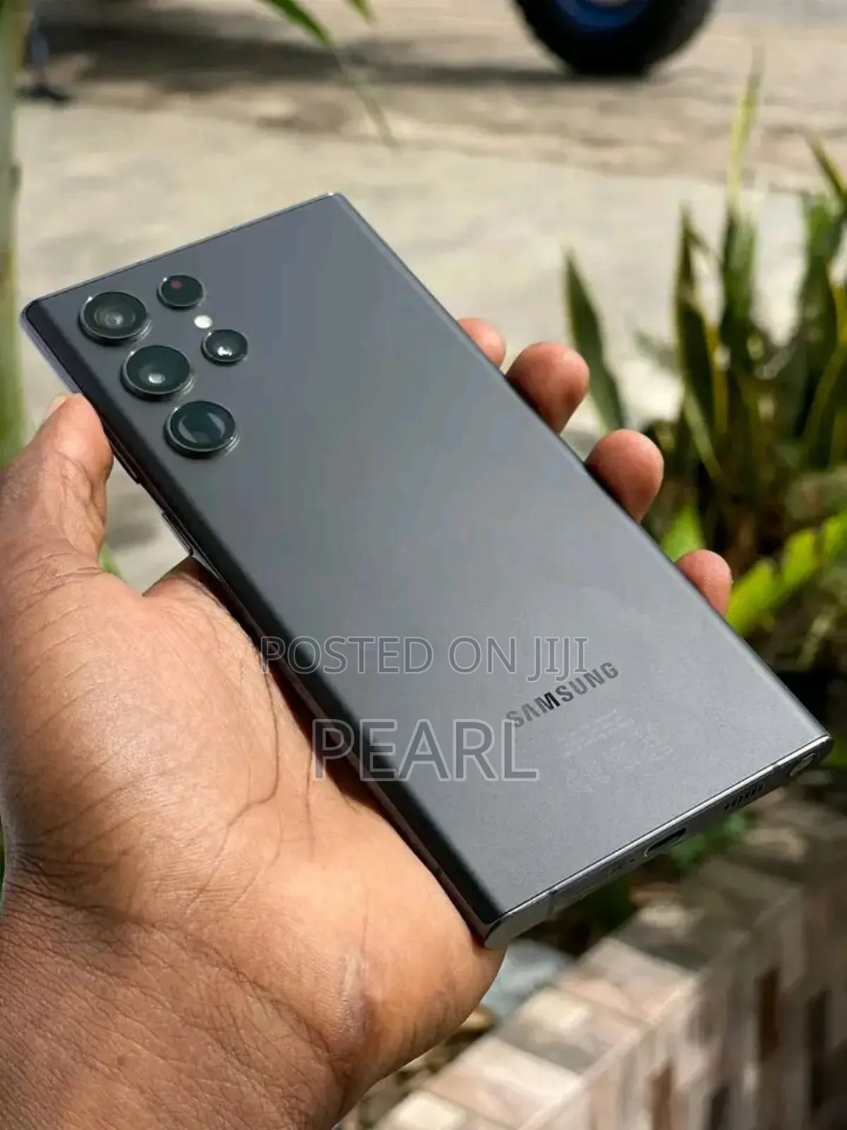 Samsung Galaxy S22 Ultra 5G 256 GB Black in Labadi - Mobile Phones ...