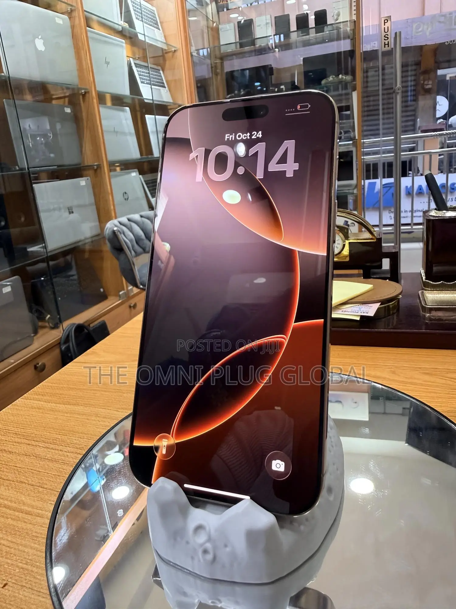 Apple iPhone 16 Pro Max 256 GB Gold in Circle - Mobile Phones ...