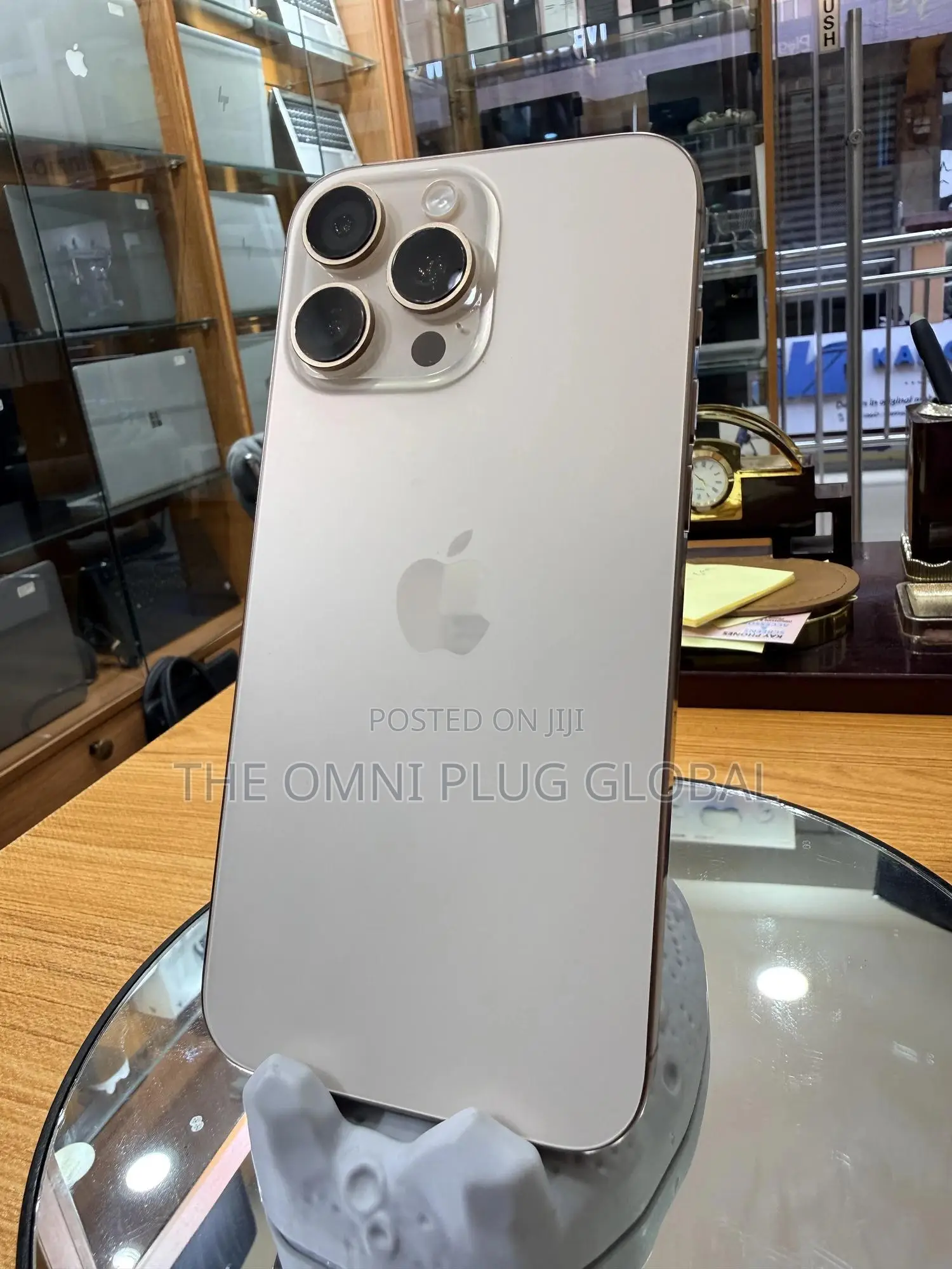 Apple iPhone 16 Pro Max 256 GB Gold in Circle - Mobile Phones ...