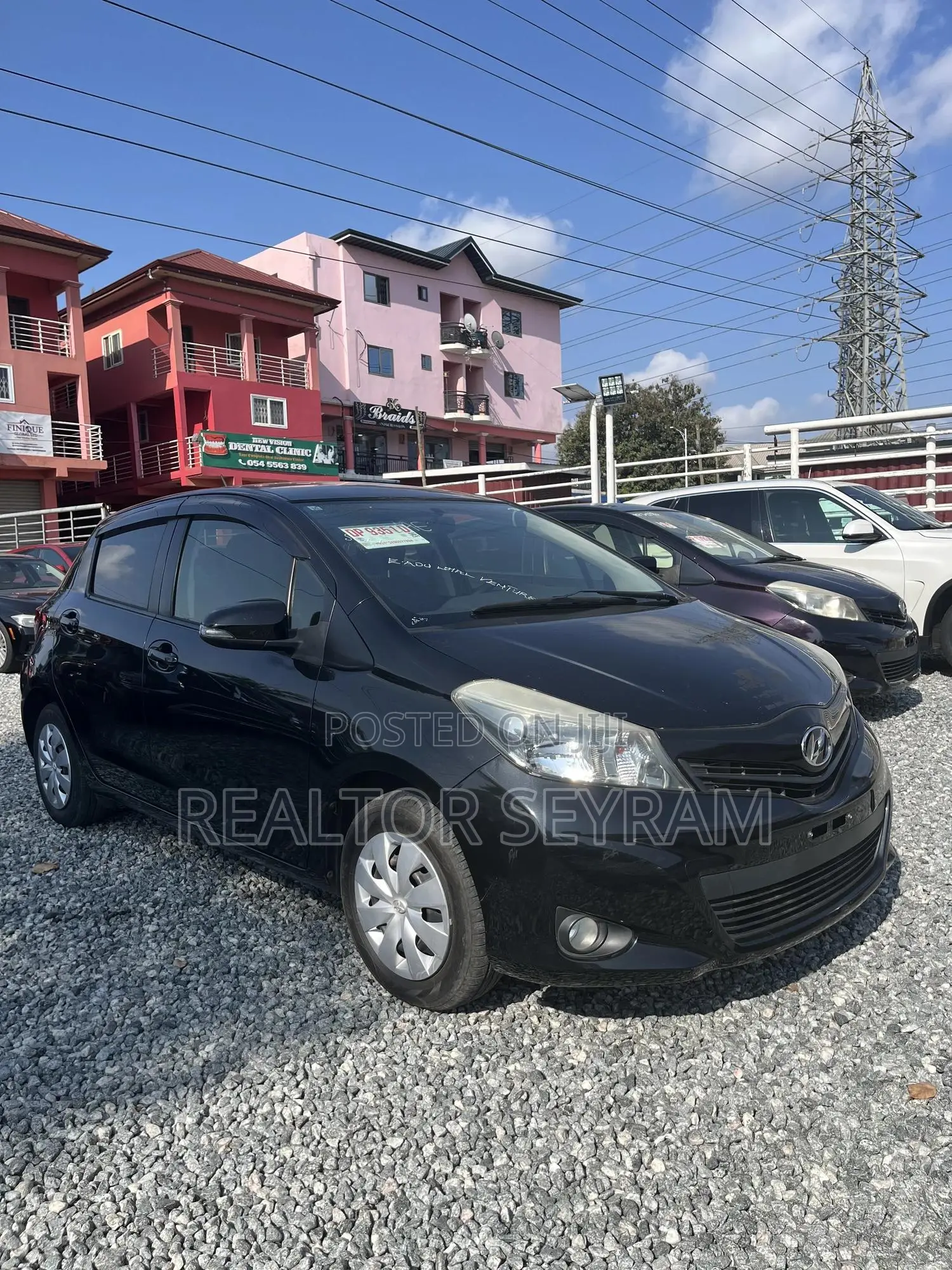 Toyota Vitz 2013 Black in Madina - Cars, Seyram Arnold | Jiji.com.gh