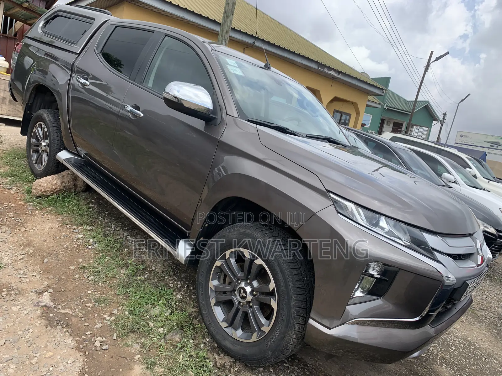 Mitsubishi L200 2020 Gray in Lapaz - Cars, Nana K | Jiji.com.gh
