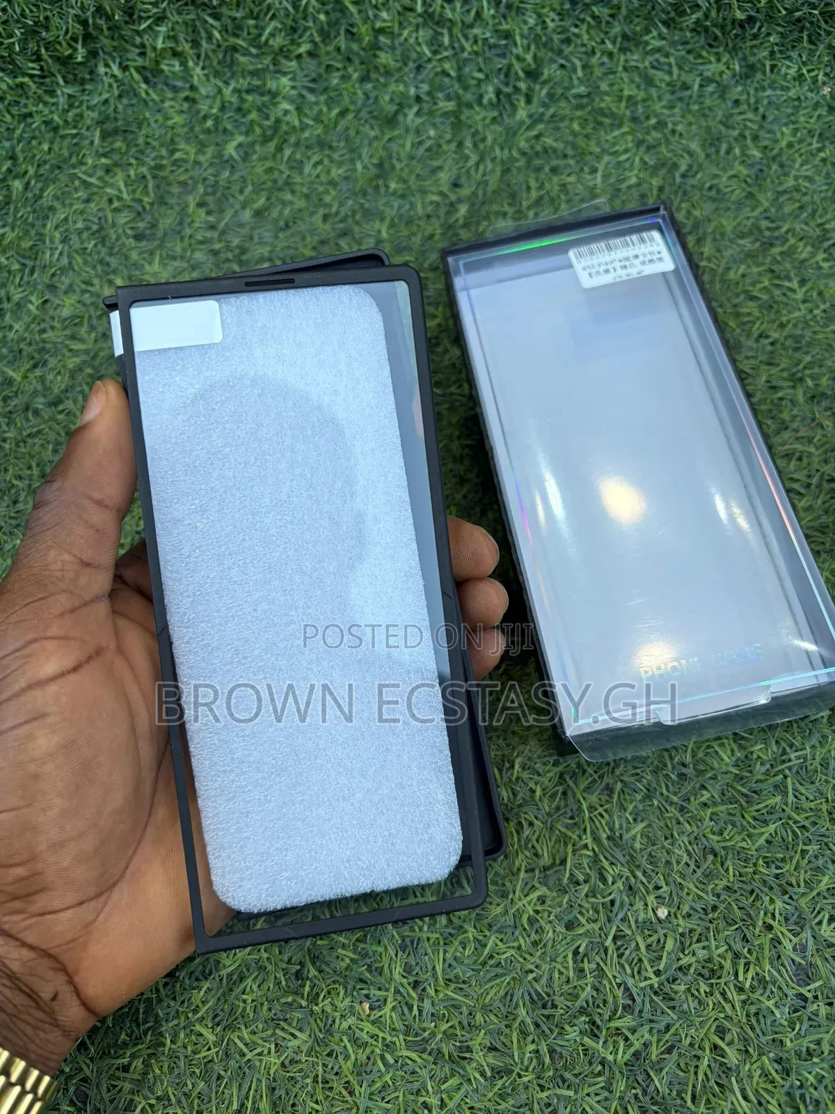 Z Fold 7 Frosted Shield Case With Screen Protector in Osu - Accessories ...