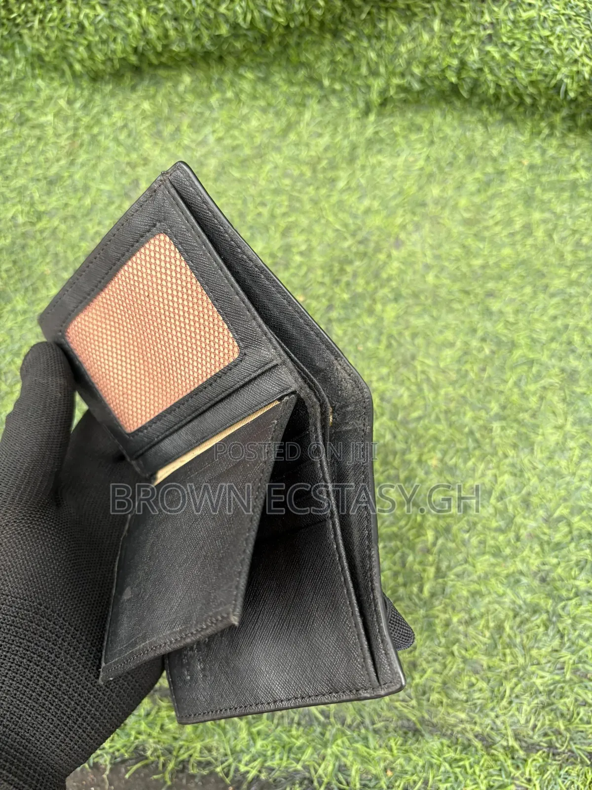 Louis Vuitton Compact Sized Wallet in Osu - Bags, Brown Ecstasy | Jiji ...