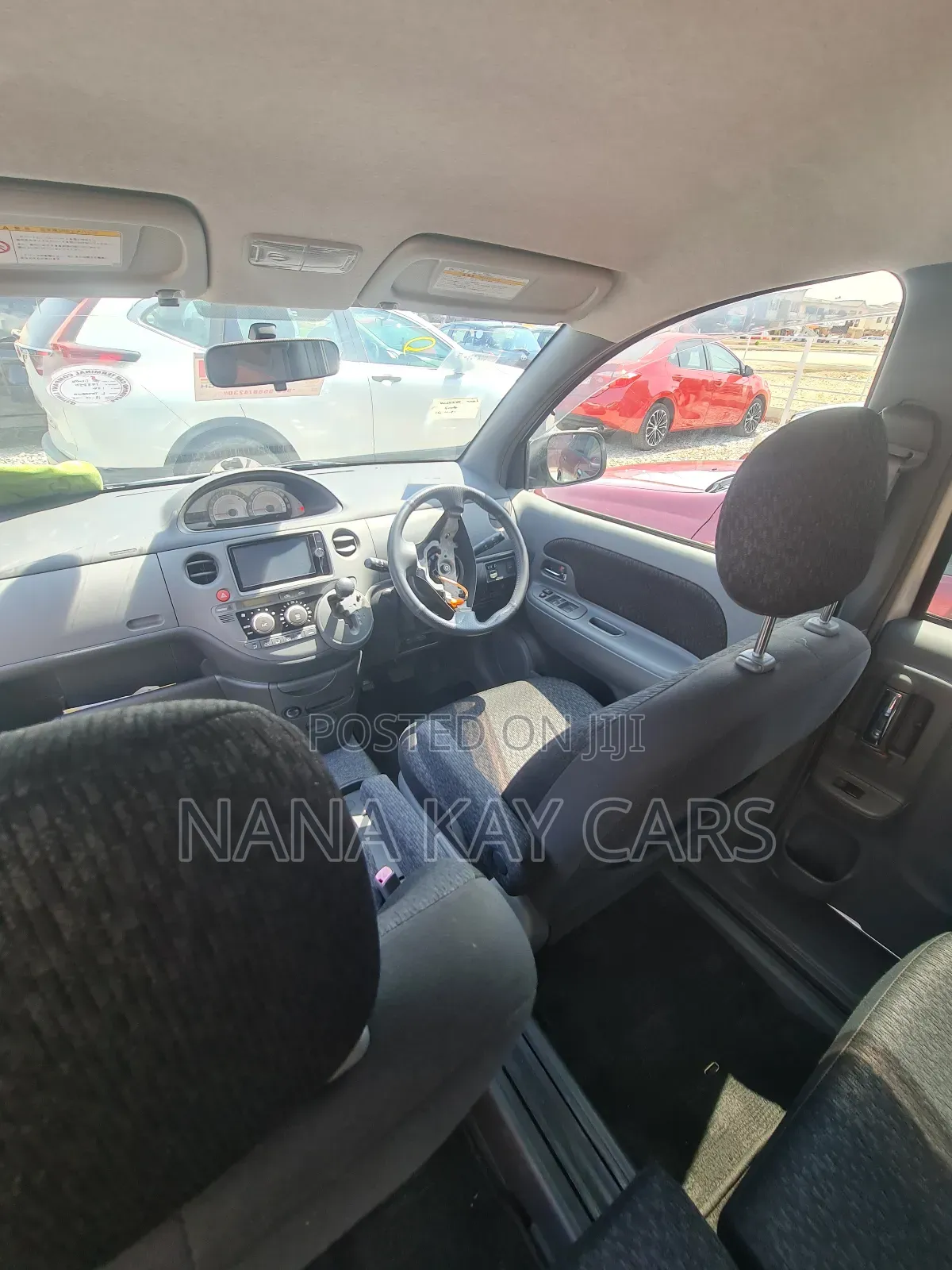 Toyota Sienta 1.5 FWD 2014 Silver in Accra Metropolitan - Cars, Nana Kay | Jiji.com.gh
