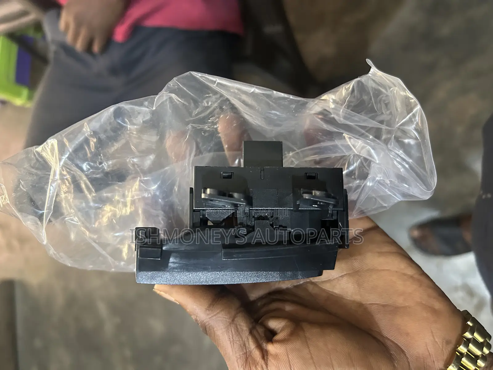 Honda Hr-v 2016 Handbrake Switch. in Abossey Okai - Vehicle Parts ...