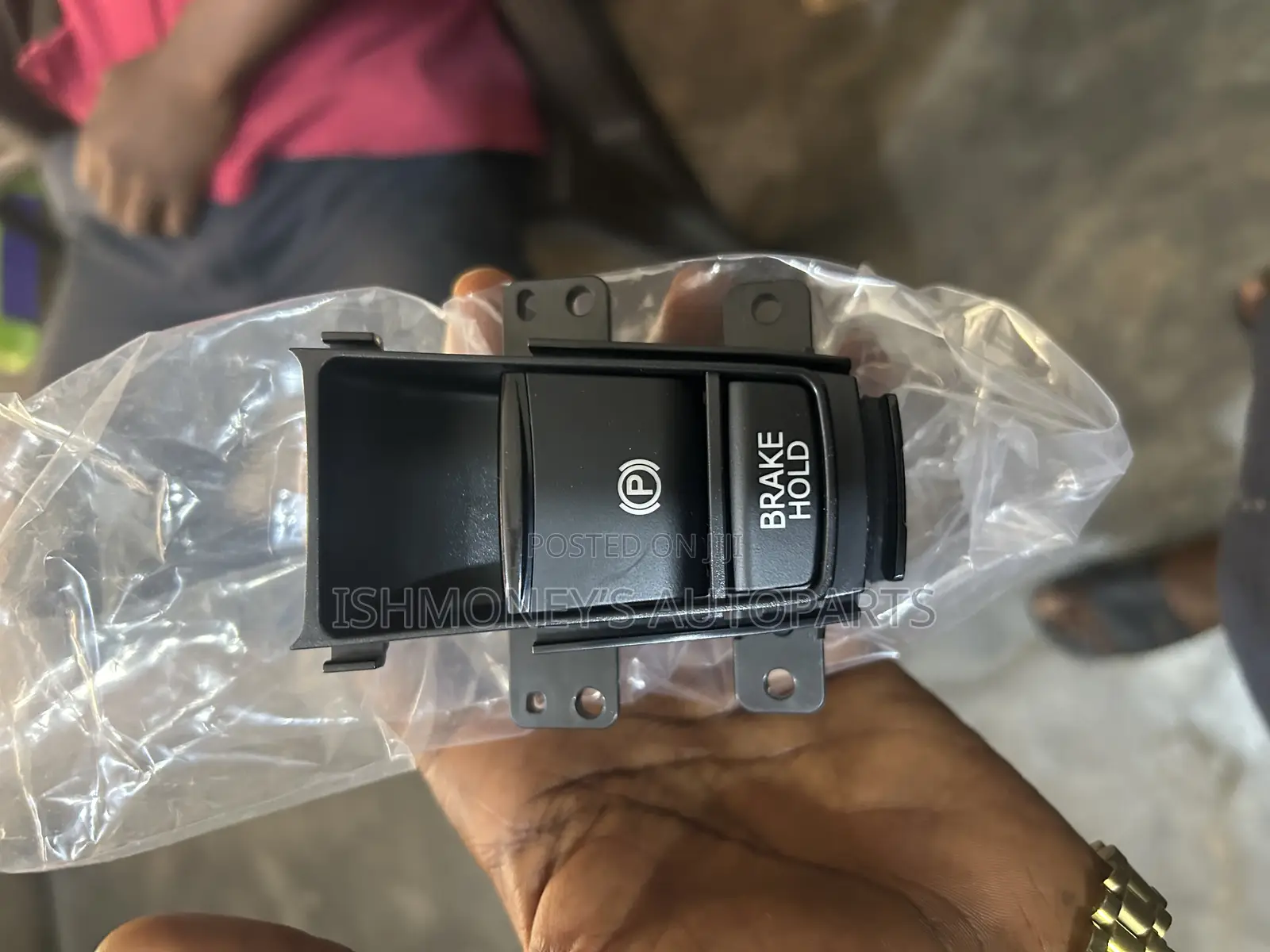 Honda Hr-v 2016 Handbrake Switch. in Abossey Okai - Vehicle Parts ...