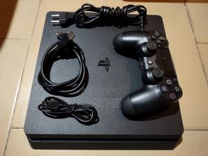Jailbroken Ps4 Slim With 1 Controller and 8 Games in Teshie - Video ...