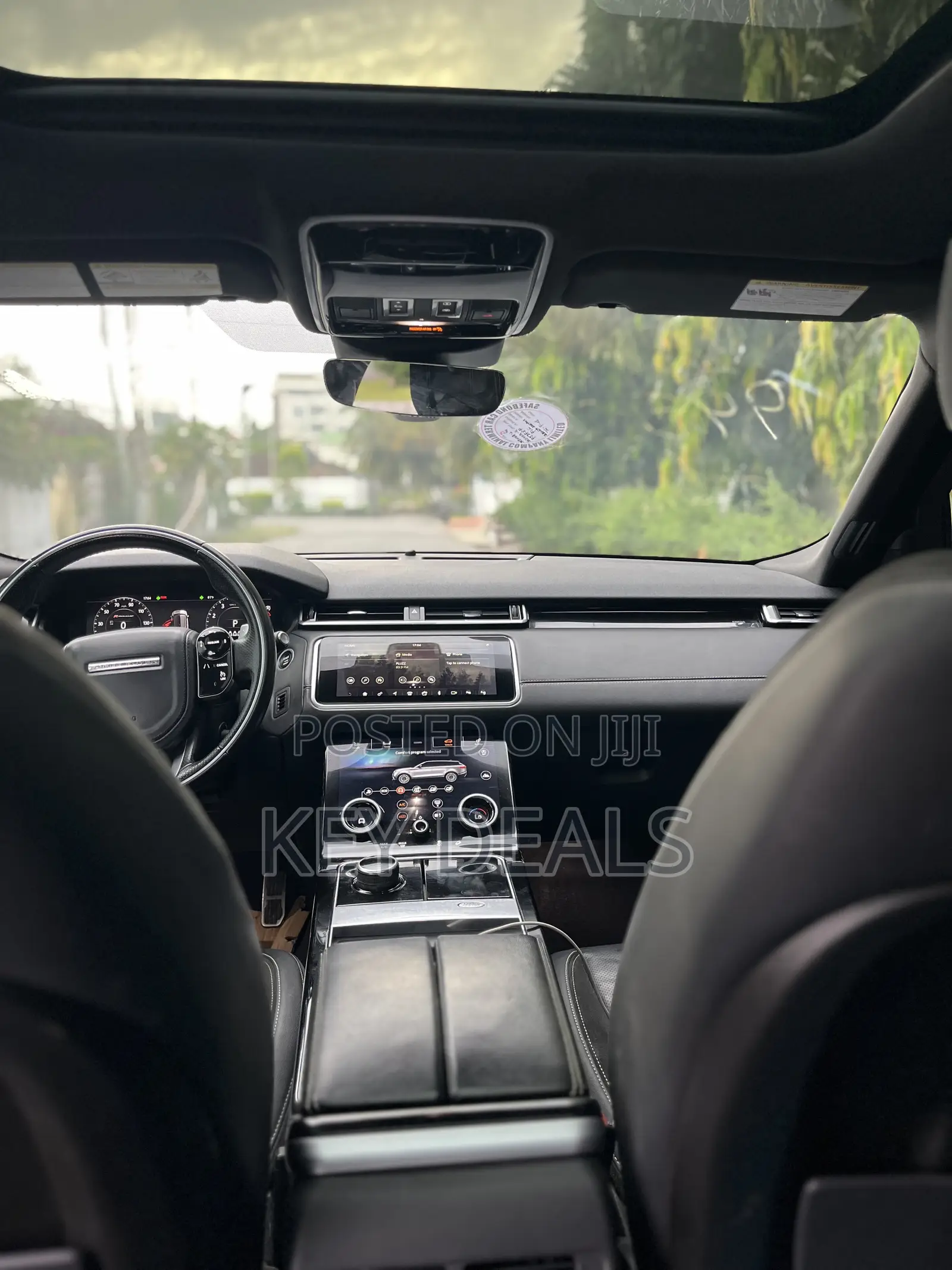 Land Rover Range Rover Velar P250 SE R-Dynamic 4x4 2019 Gray in ...