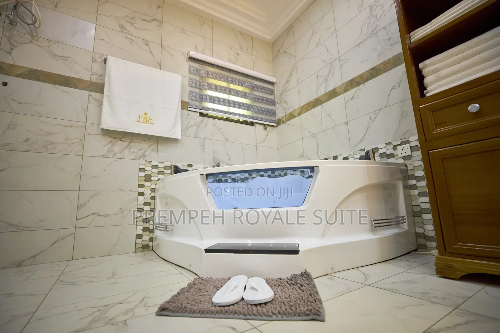 Beautiful Rooms in Accra (With Pool) Luxury Stay Near Adenta/Dodowa in ...