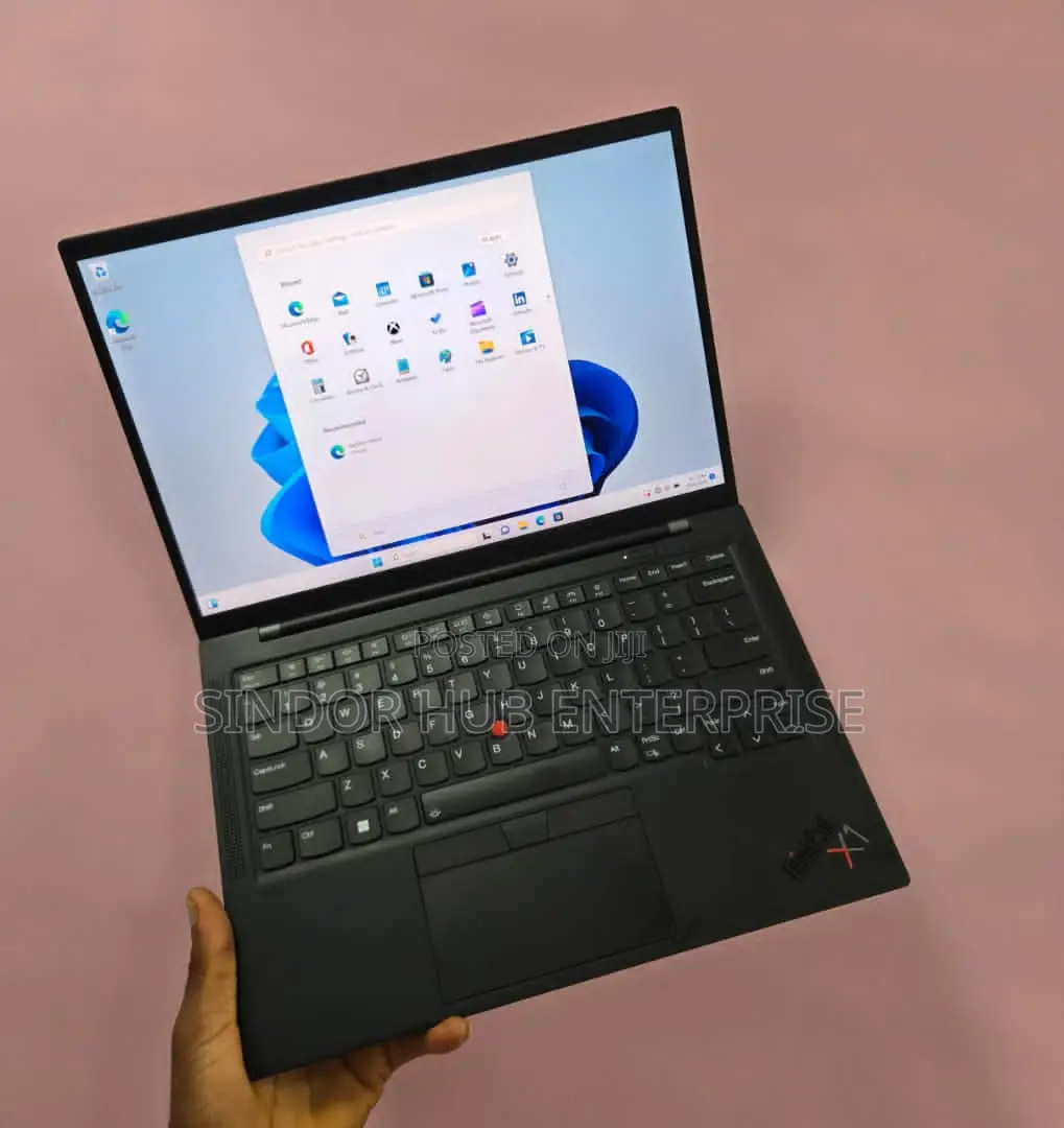Laptop Lenovo ThinkPad X1 Carbon 16GB Intel Core I7 SSD 512GB in Tema ...