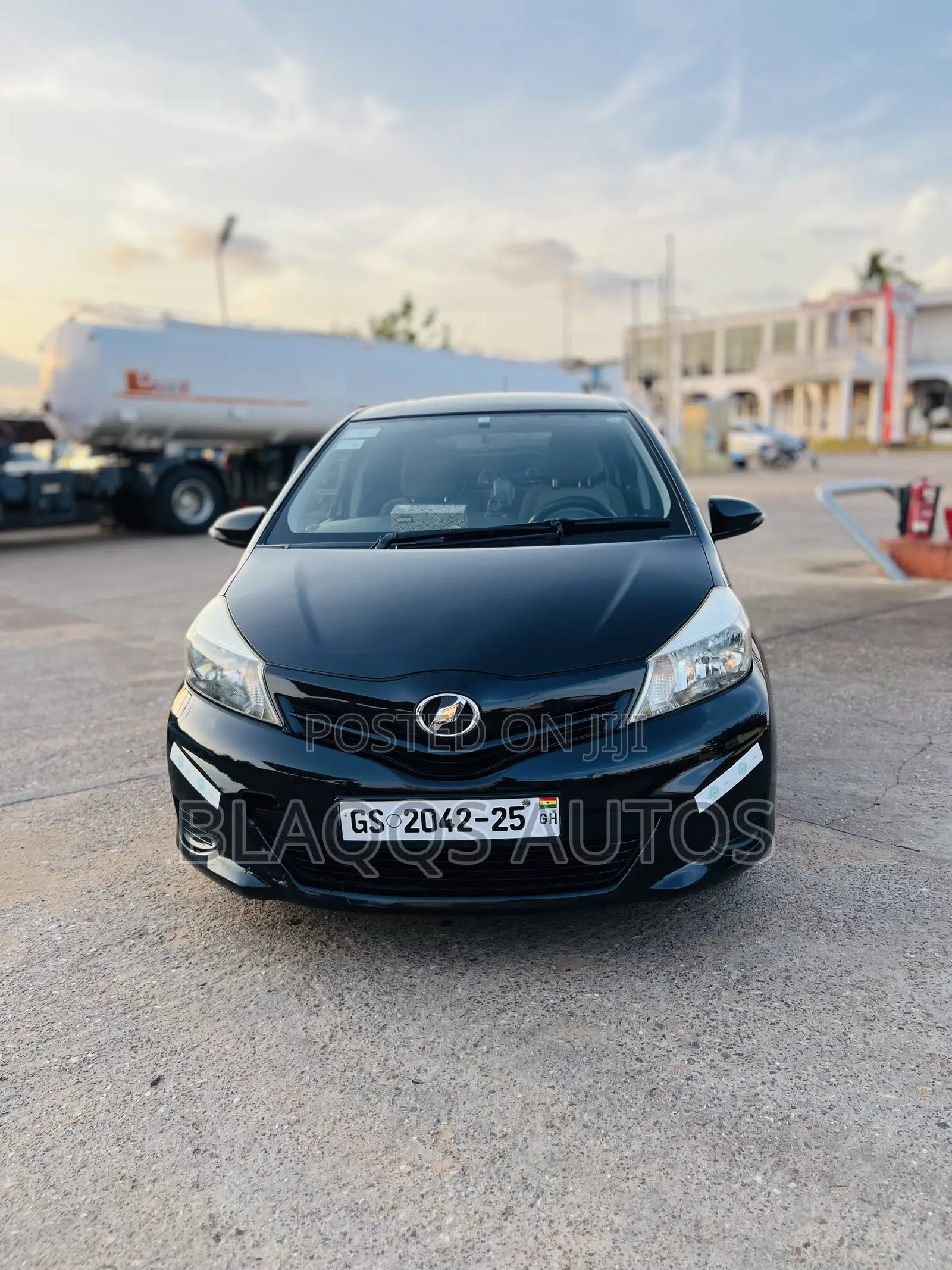 Toyota Vitz 2013 Black in Madina - Cars, Blaqqs Autos | Jiji.com.gh