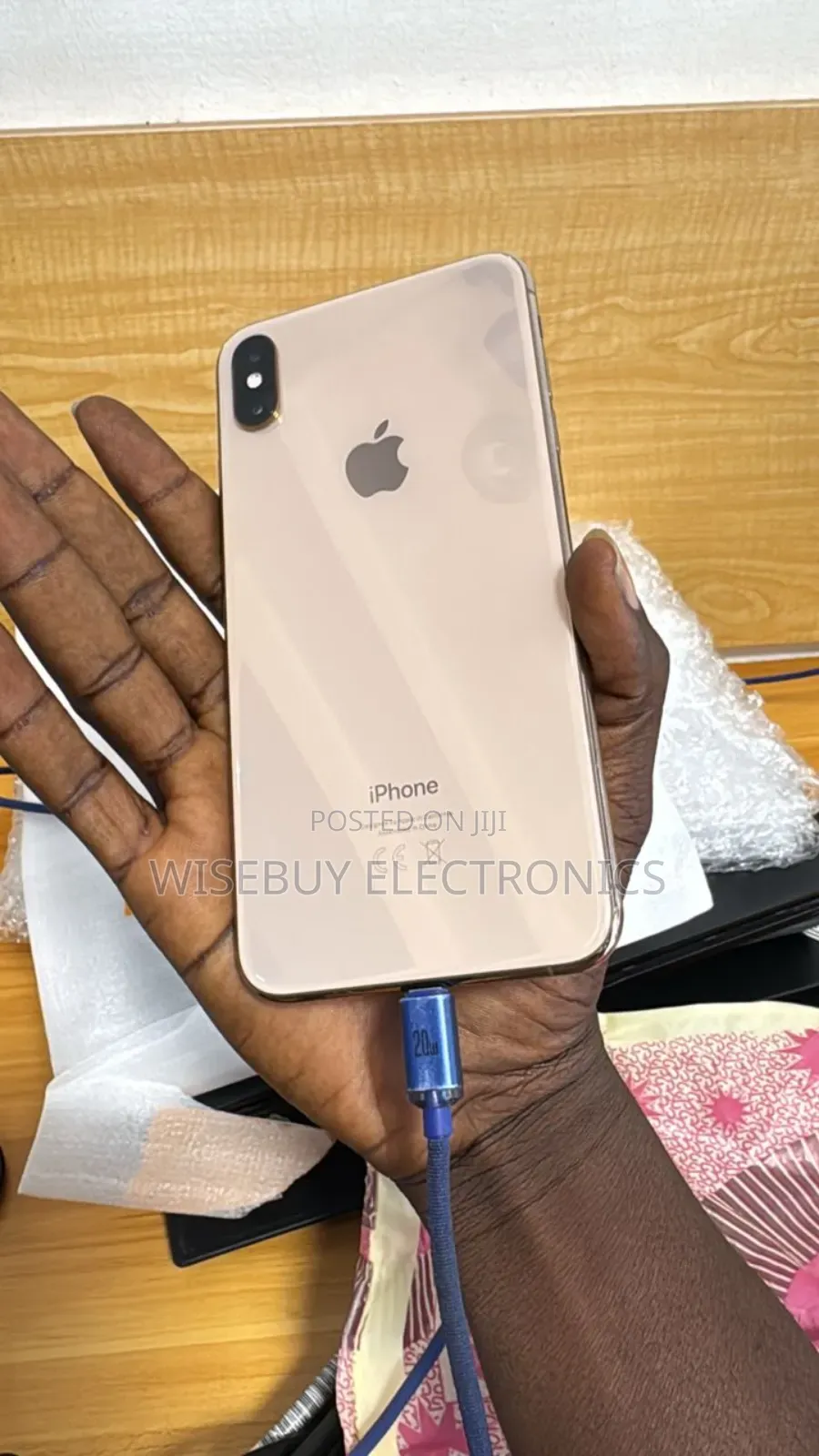 Apple iPhone XS Max 256 GB Gold in Accra Metropolitan - Mobile Phones ...