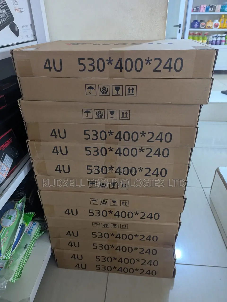 Cabinet 4u (Rack 500mm X 350mm) Wall Mounted Network Cabinet in Lapaz ...