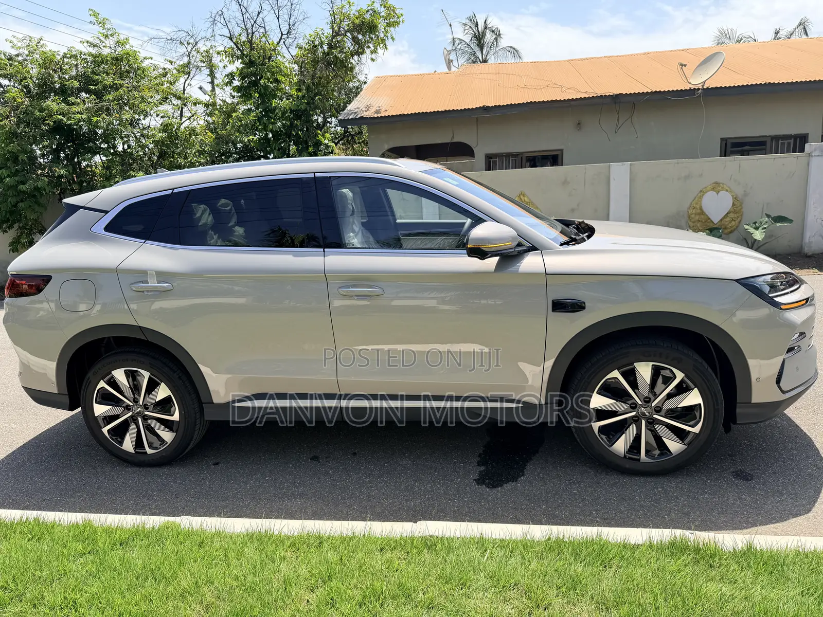 New BYD Song Plus DM-i 2025 Ivory in Spintex - Cars, Daniel Kwame ...