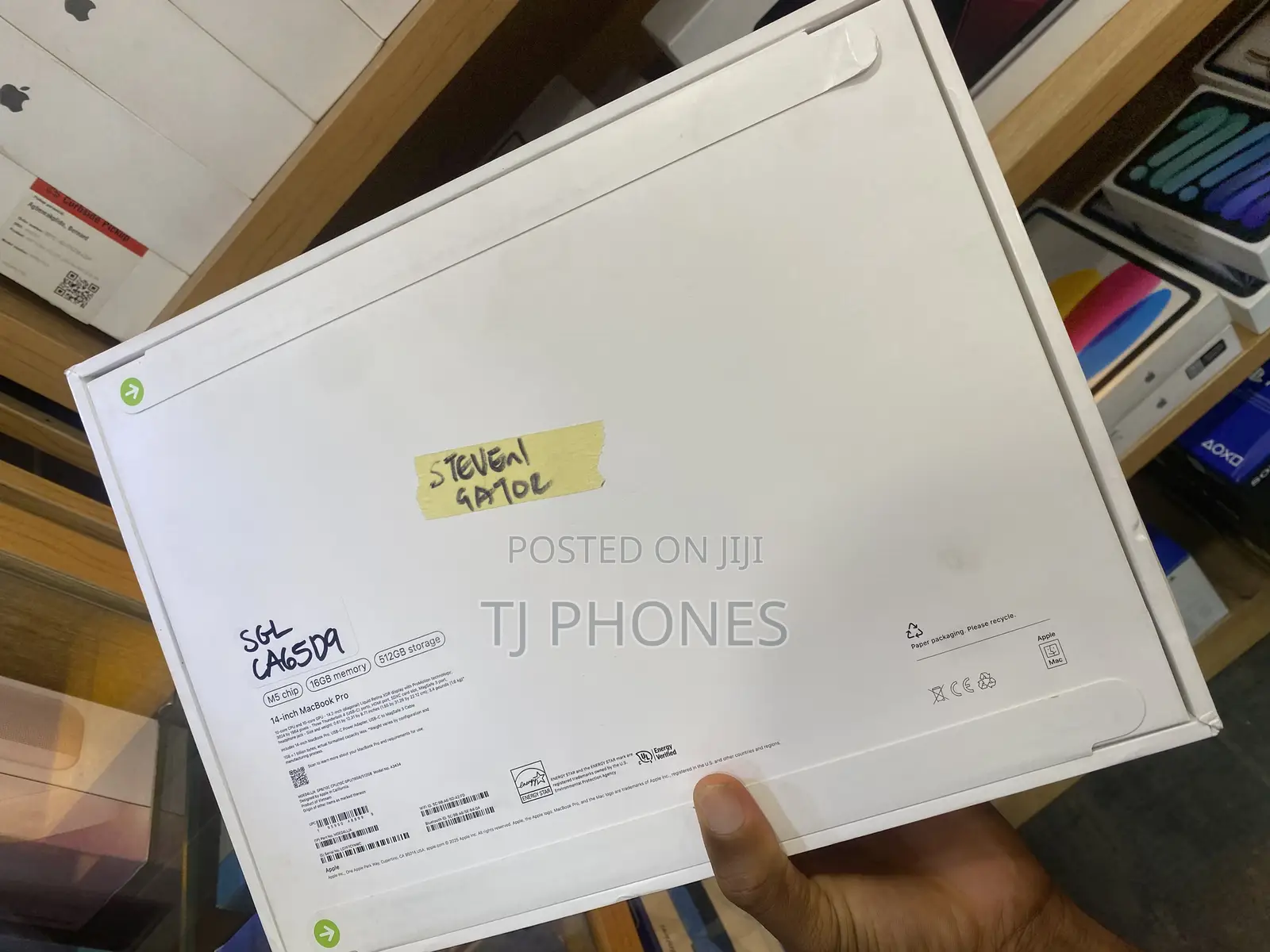 New Laptop Apple MacBook Pro 2025 M5 14-inch 16GB SSD 512GB for sale ...