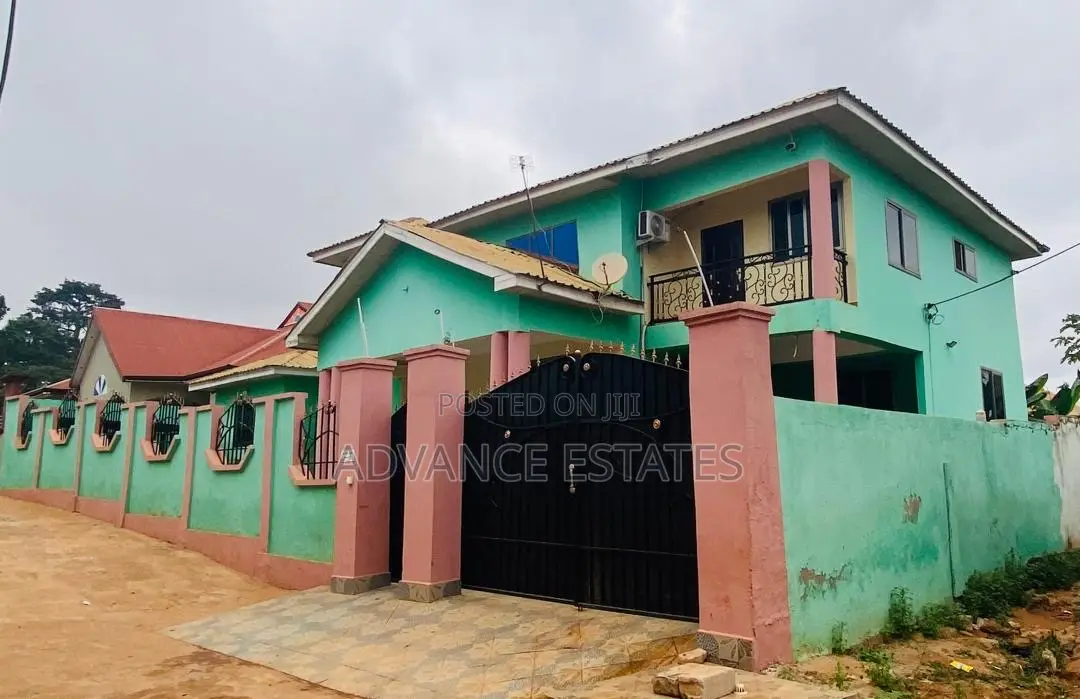 6bdrm House in Santasi - Kokoben, Kumasi Metropolitan for sale in ...