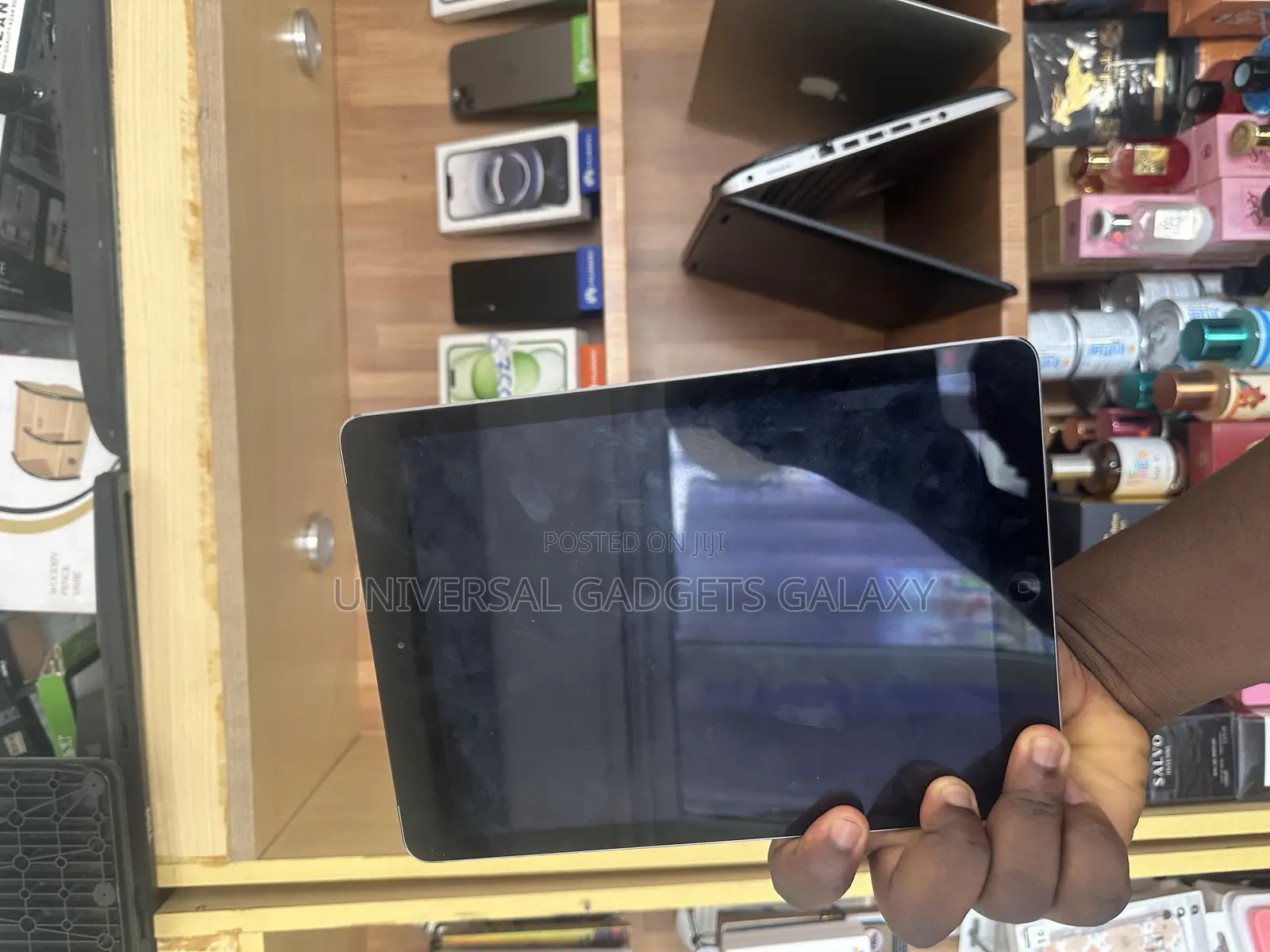 Apple iPad Air 2 32 GB Gray in Accra Metropolitan - Tablets, Universal Gadgets Galaxy | Jiji.com.gh