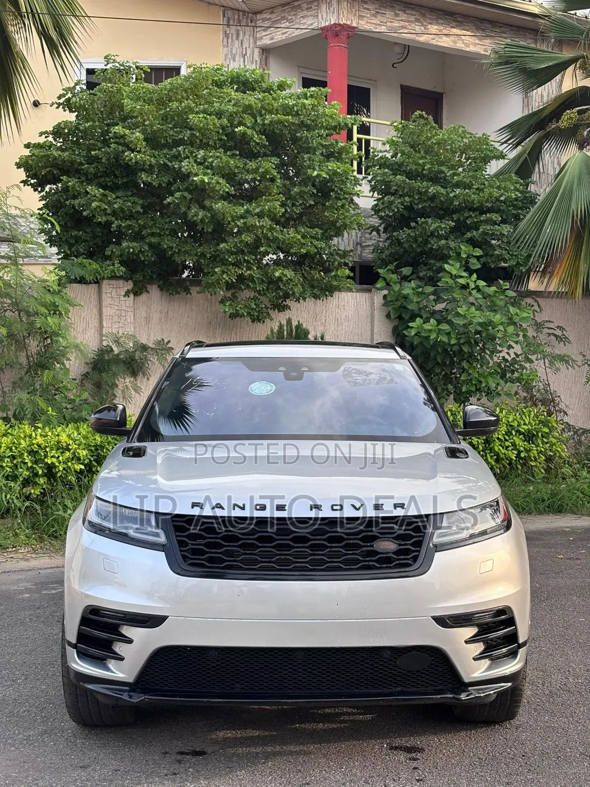 Land Rover Range Rover Velar P250 SE R-Dynamic 4x4 2019 Silver in Roman ...