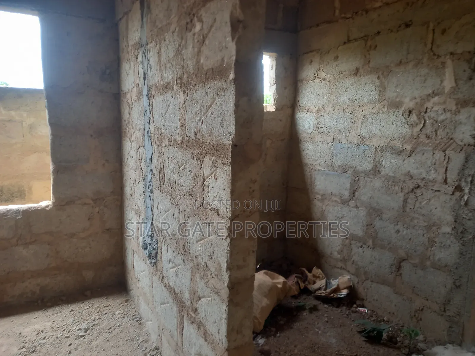 5 Bedrooms House for Sale at Krobo ( Kenyasi Abrem Road) in Kumasi ...