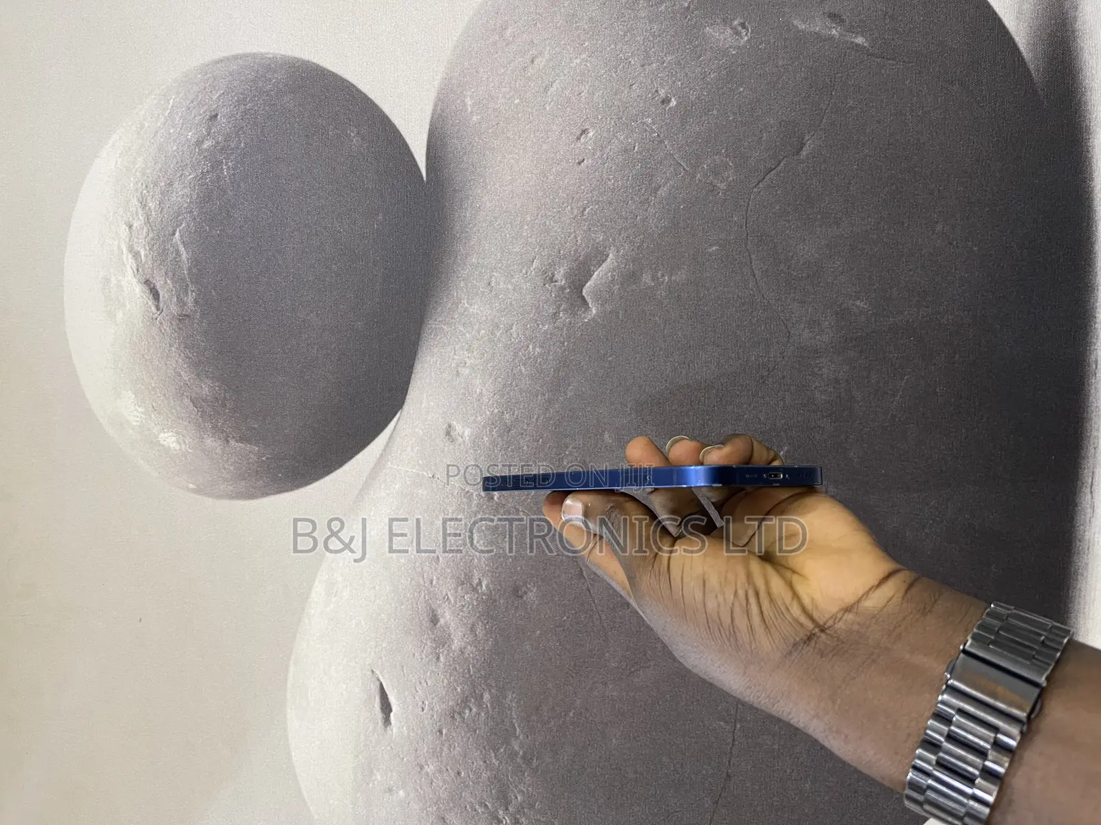 Apple iPhone 12 128 GB Blue in Kumasi Metropolitan - Mobile Phones, B And J | Jiji.com.gh