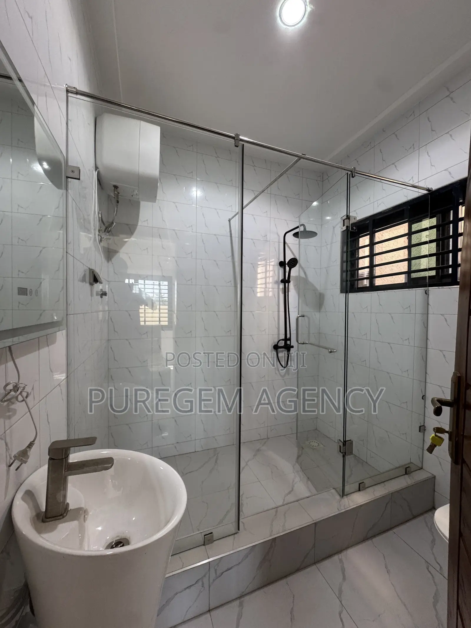 4bdrm House in Third Gate, Ashaley Botwe for sale in Ashaley Botwe ...