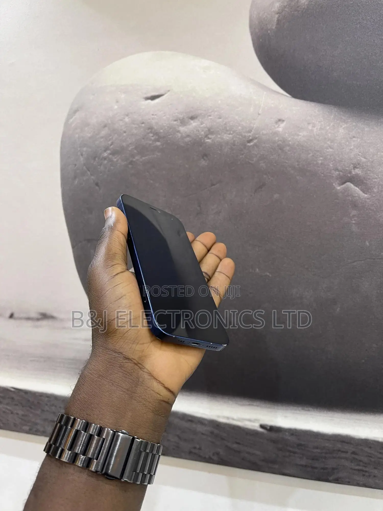 Apple iPhone 12 128 GB Blue in Kumasi Metropolitan - Mobile Phones, B And J | Jiji.com.gh