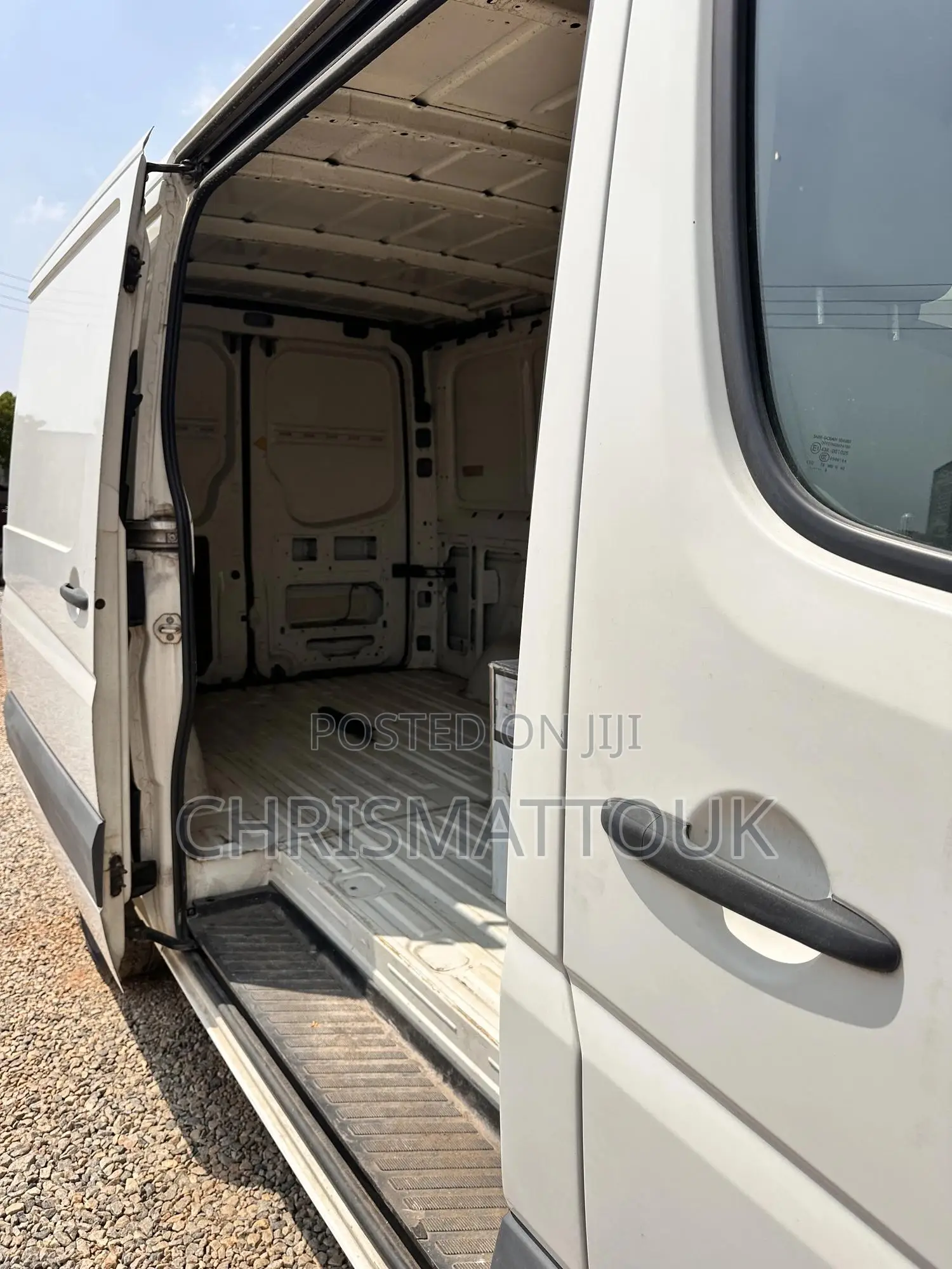 Volkswagen Crafter 2013 White in Spintex - Cars, Christopher Mattouk ...