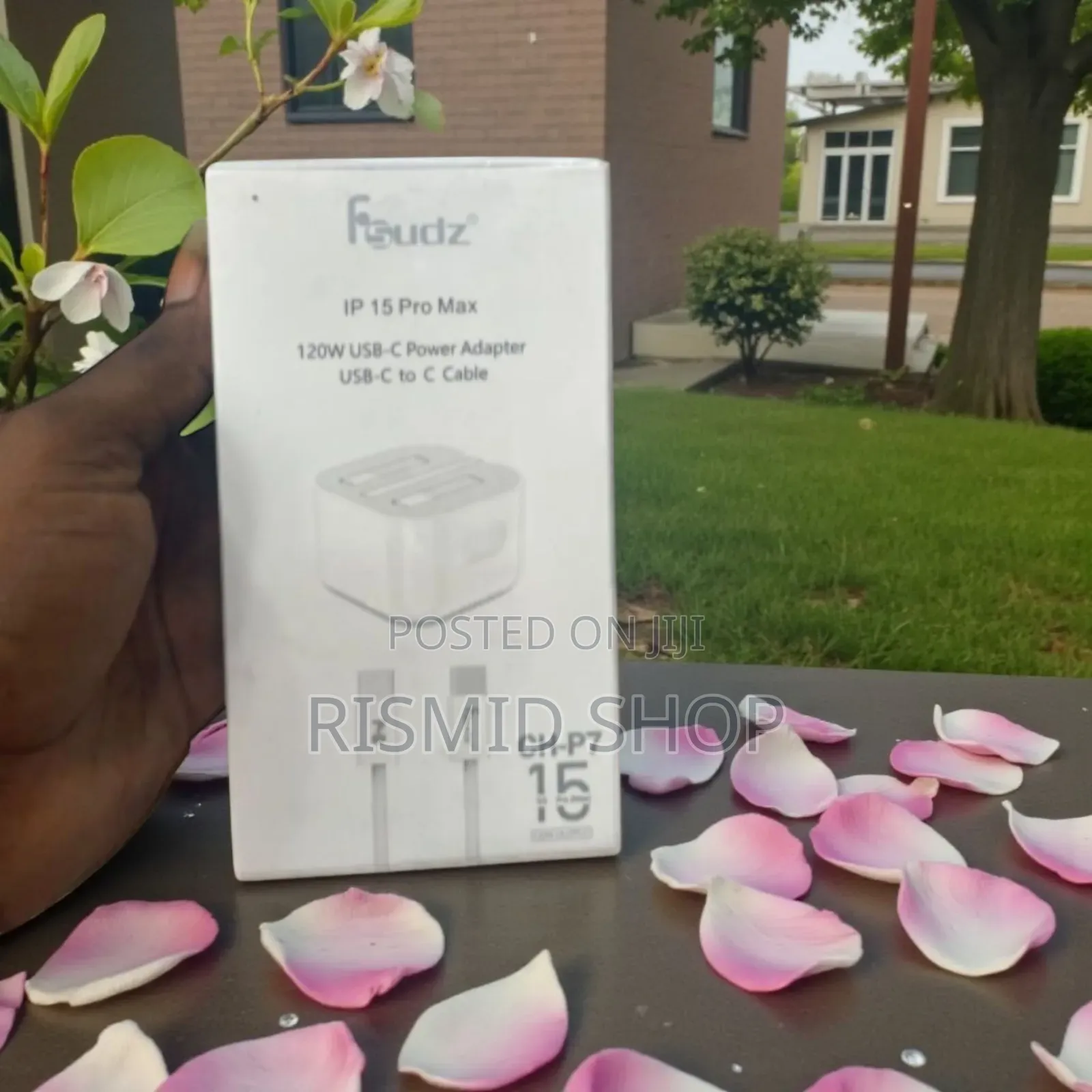 Original iPhone 15 Pro Max Charger(456667) in Circle - Accessories for ...