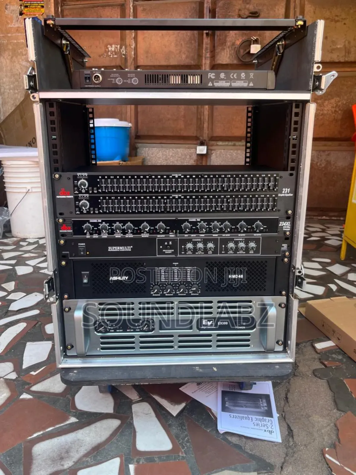 Simple Amplifier Rack Set in Accra Metropolitan - Audio & Music ...
