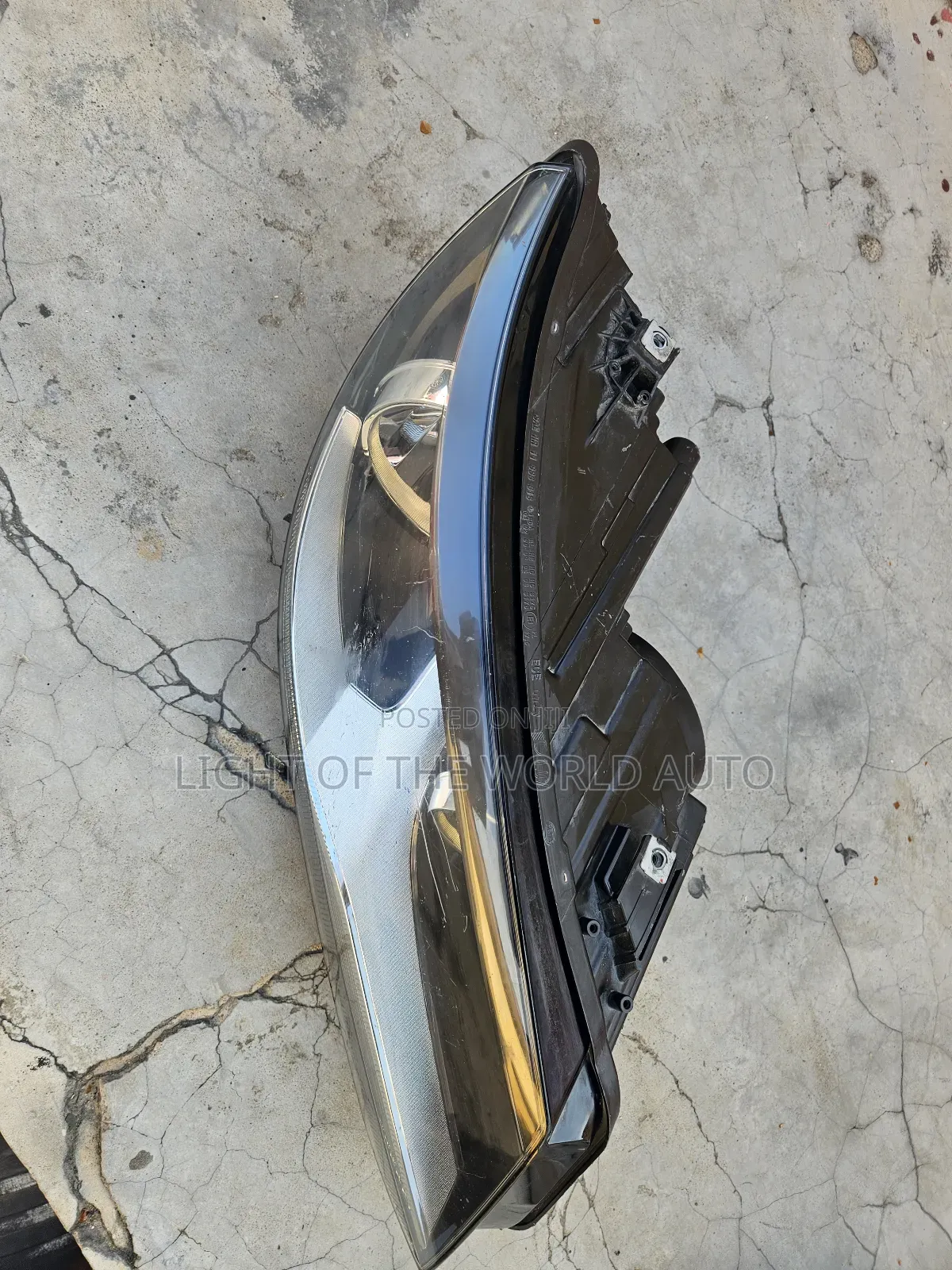 Tiguan Headlight 2014 Right Side Available in Abossey Okai - Vehicle Parts & Accessories, Simeon ...