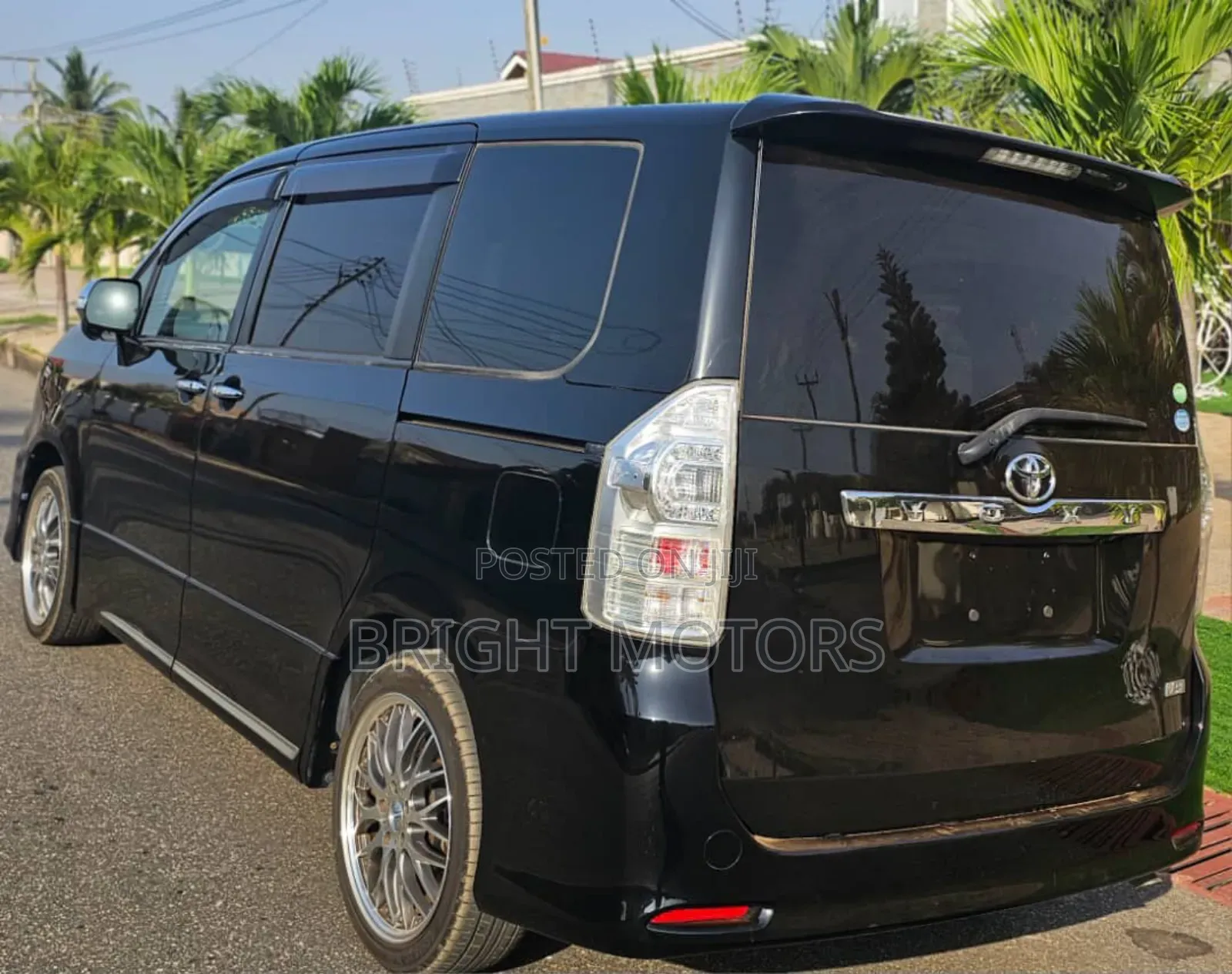 Toyota Voxy SV Premium 2014 Black in Spintex - Cars, Bright Motors ...