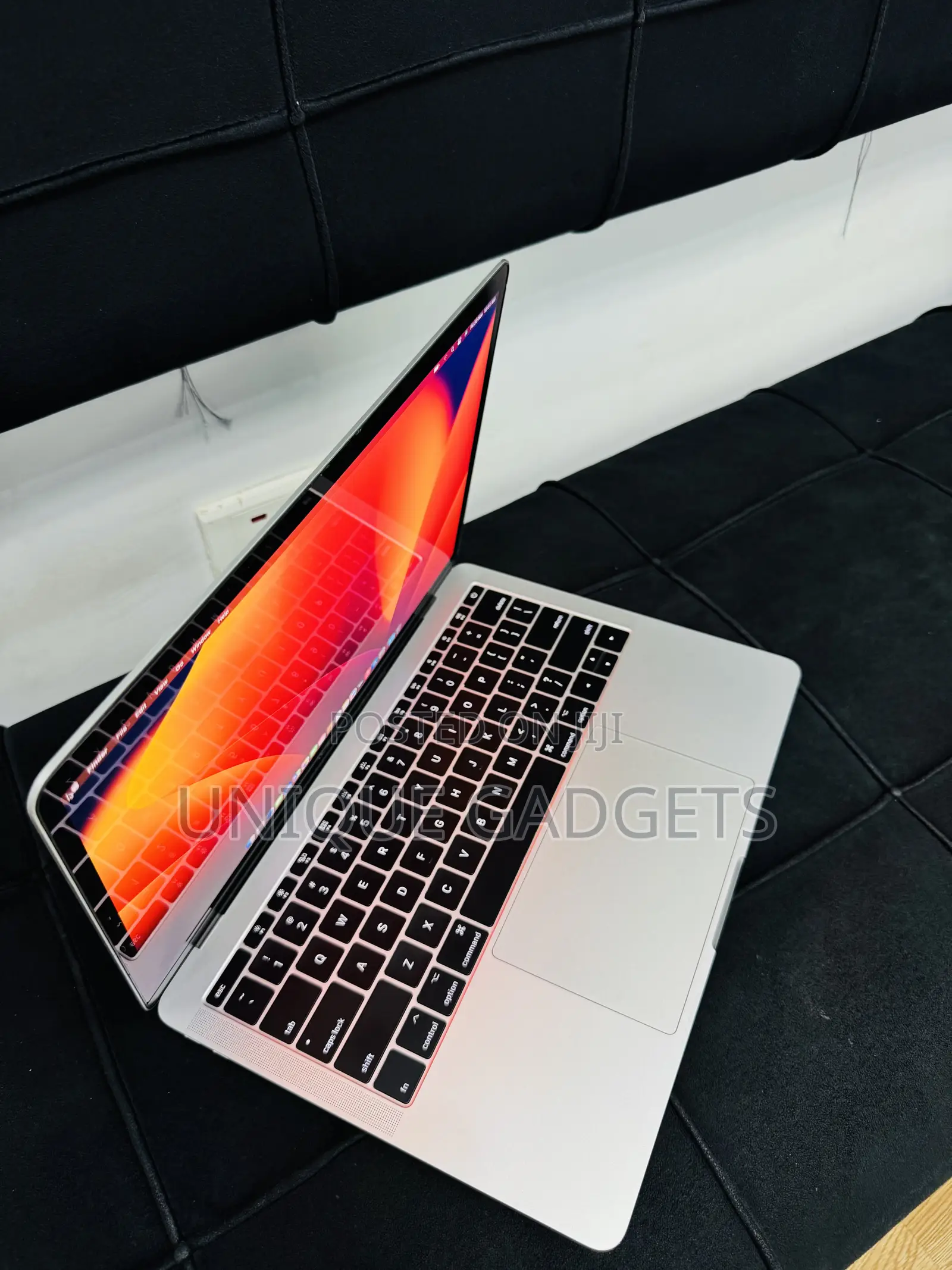 Laptop Apple MacBook Pro 2017 8GB Intel Core I5 SSD 256GB in Circle ...