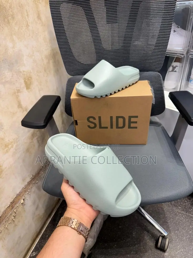 Adidas Yeezy Slides Salt in Dansoman - Shoes, Abrantie Collection ...