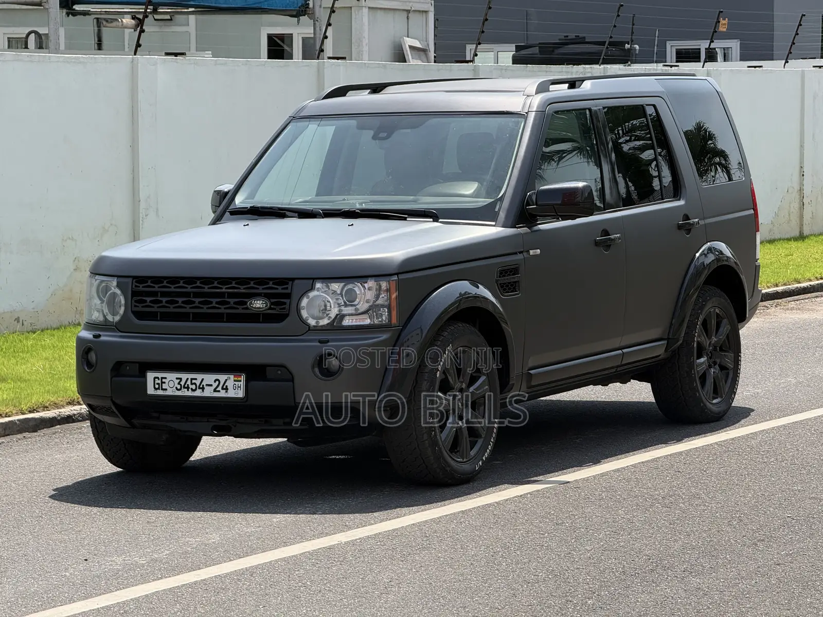Land Rover Discovery 2014 Gray in Roman Ridge - Cars, Auto Bills Billy ...