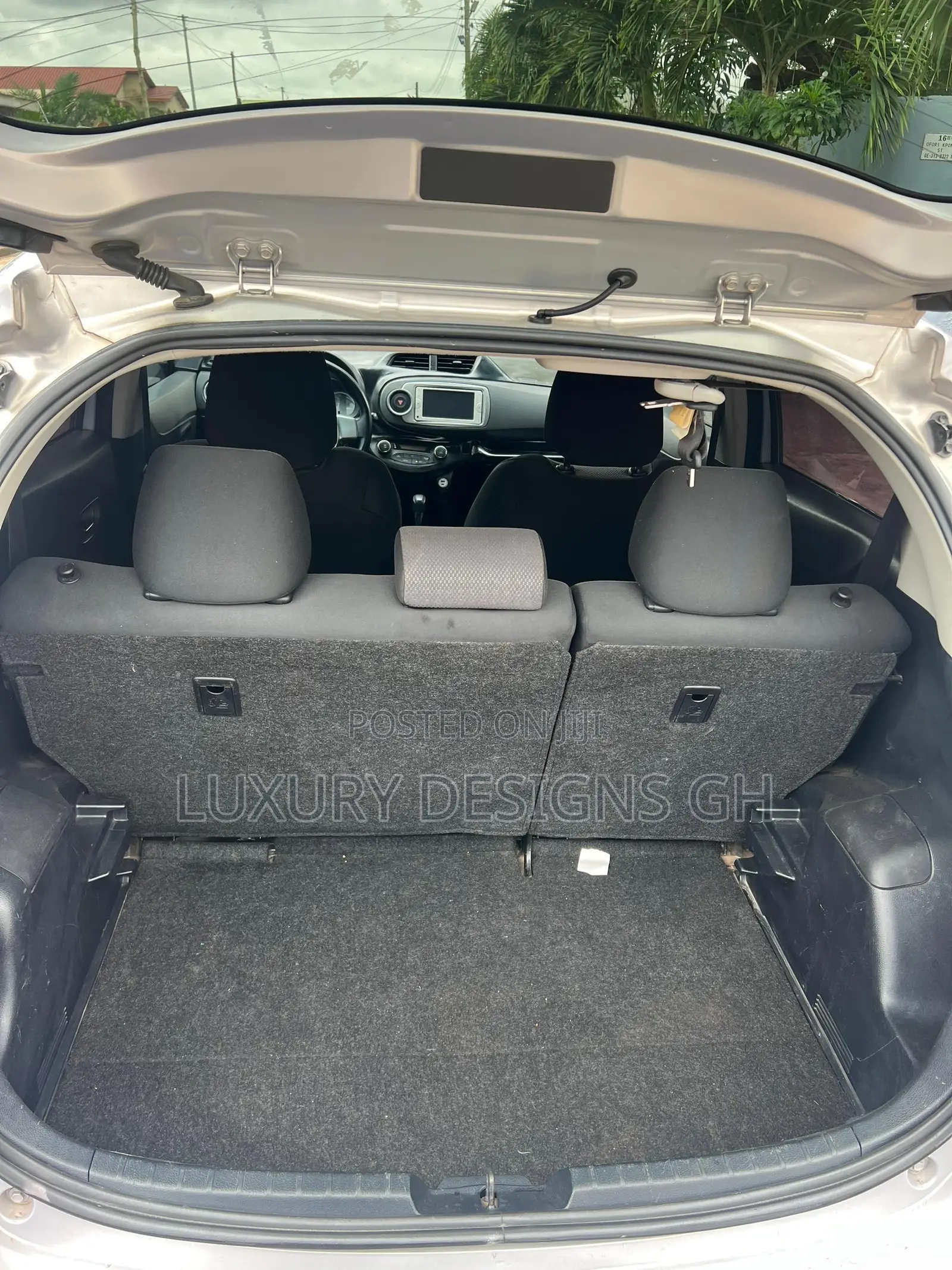 Toyota Vitz 2013 Gray in Osu - Cars, Luxury Designs Gh | Jiji.com.gh