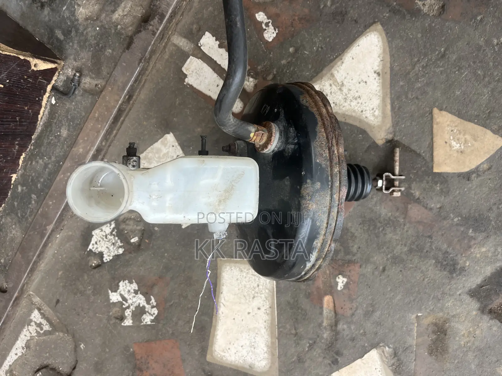 Toyota Yaris :Brake Pot Complete in Abossey Okai - Vehicle Parts ...