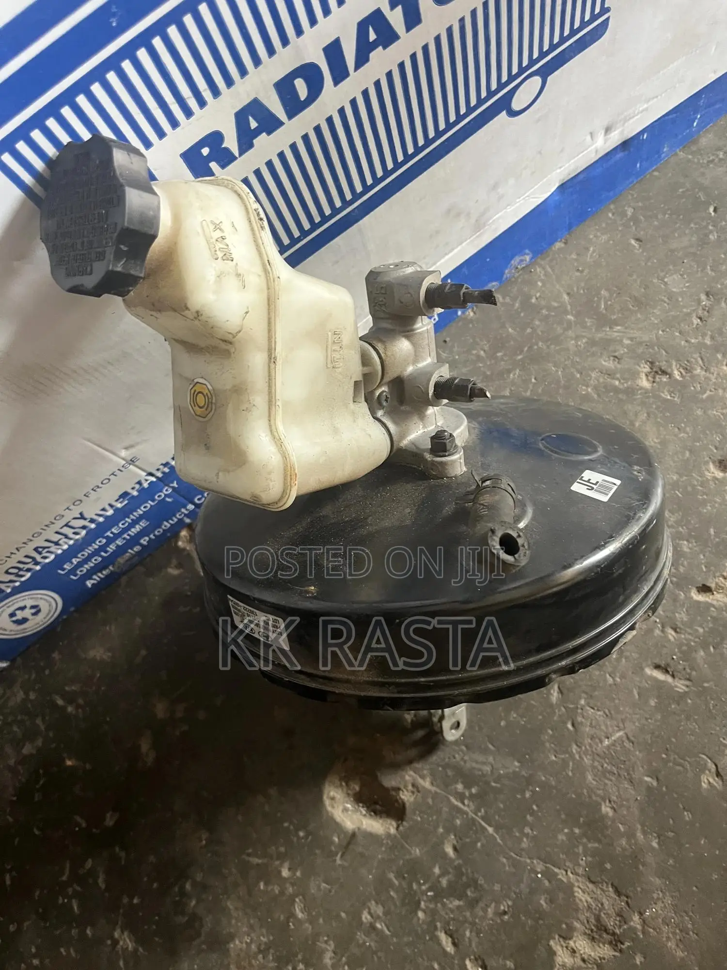 Hyundai Senta Fe :2015 to 2020 Brake Pot Complete in Abossey Okai ...