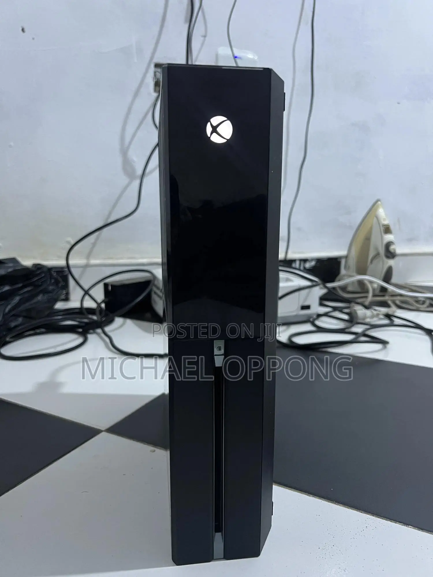 Xbox One With 2 Controllers and 18 Games in Kumasi Metropolitan - Video ...
