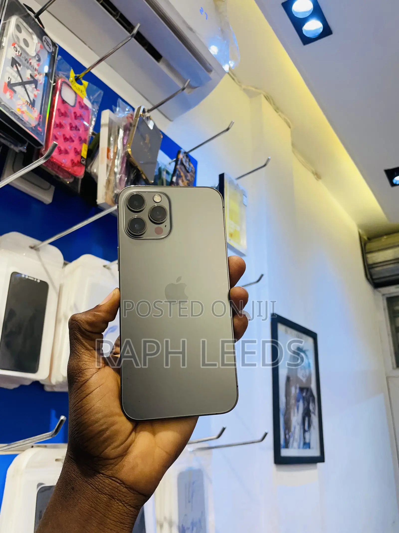 Apple iPhone 12 Pro Max 128 GB Gray in Madina - Mobile Phones, Raph ...