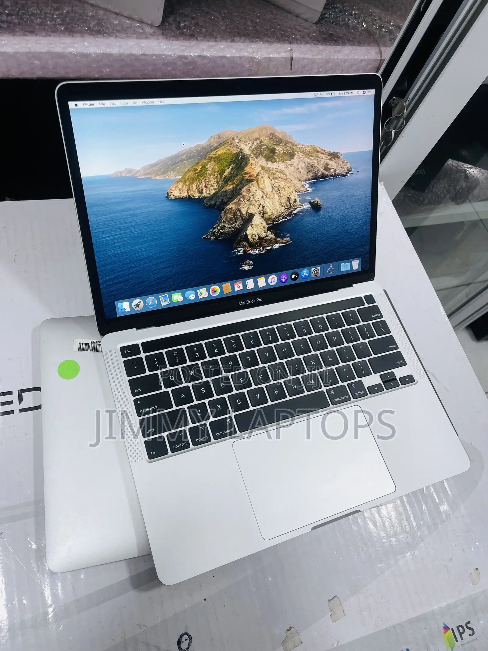 Laptop Apple MacBook Pro 2020 16GB Intel Core I5 SSD 512GB in Accra ...